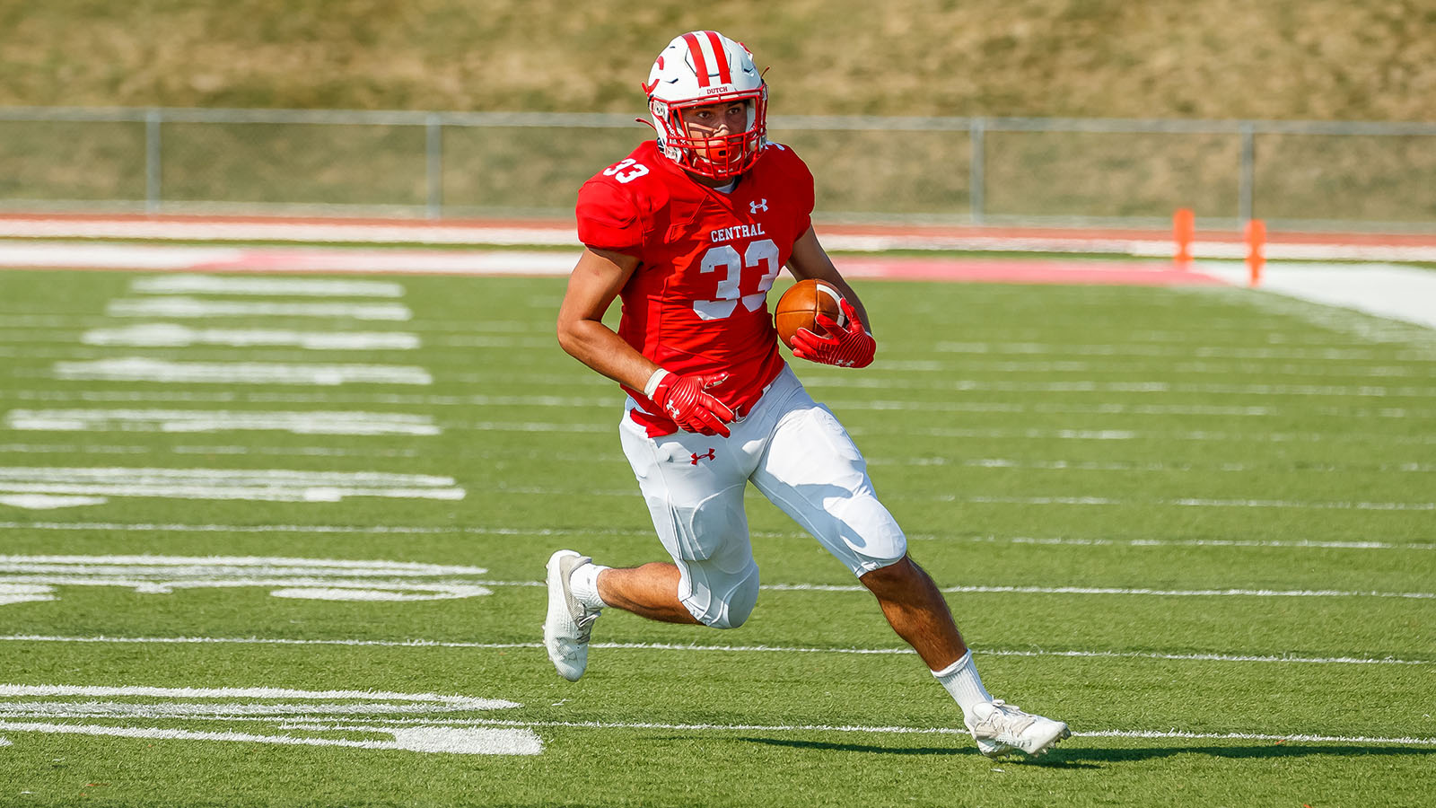 Carson Boyer - Football - Central College Athletics