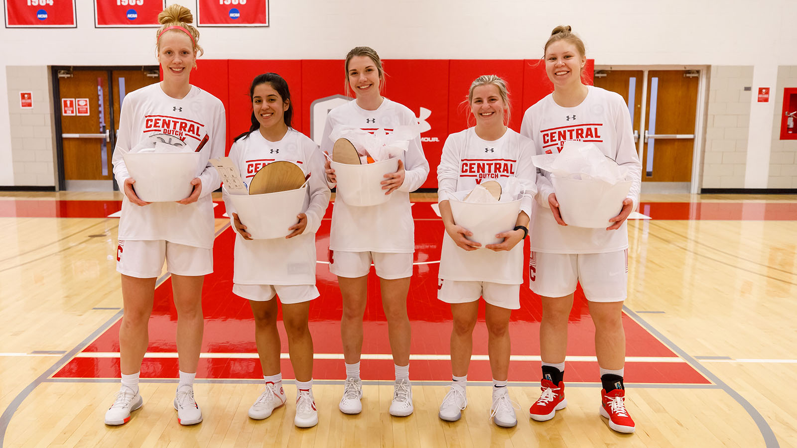 Cynthia Rangel - Women's Basketball - Central College Athletics