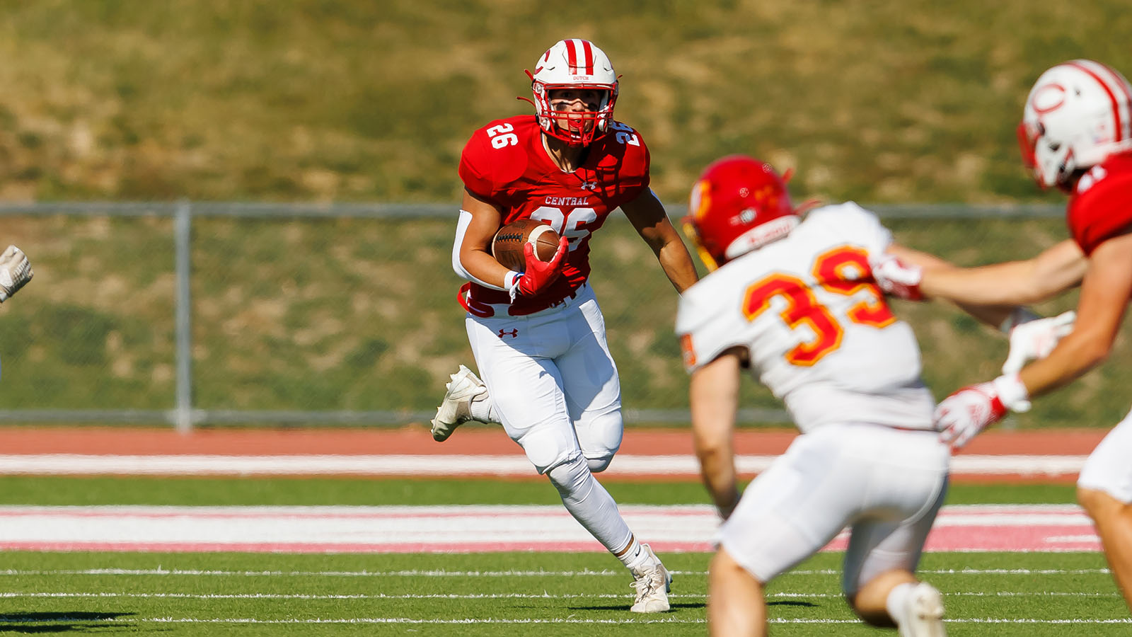Trent Taylor - Football - Central College Athletics