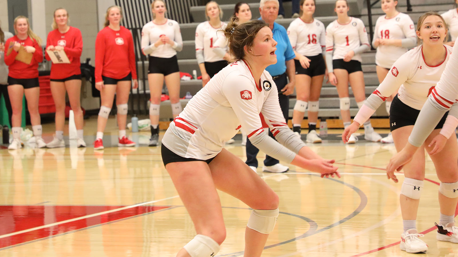 Avery Hall - Volleyball - Central College Athletics