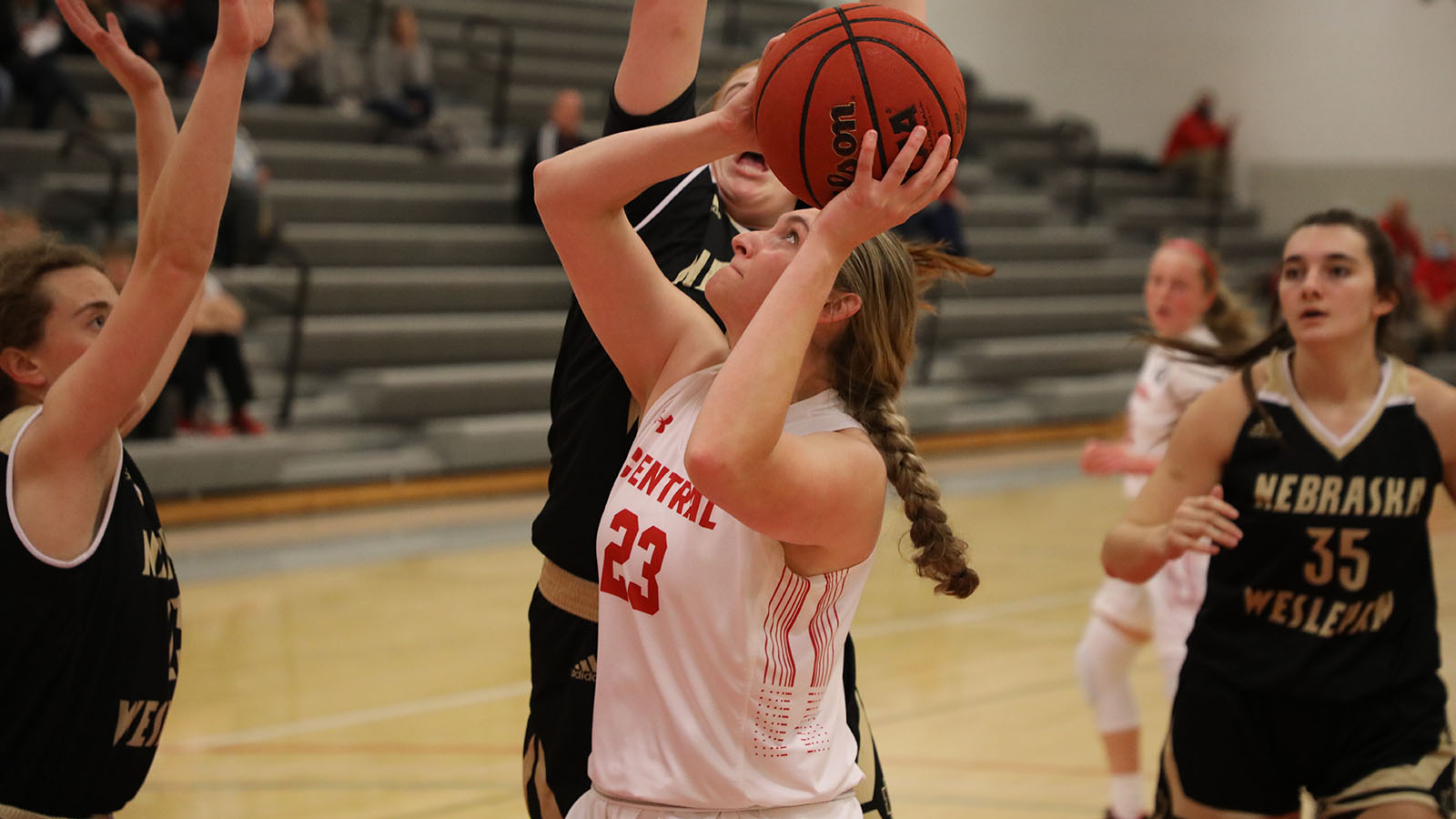 Annie Swaters - Women's Basketball - Central College Athletics