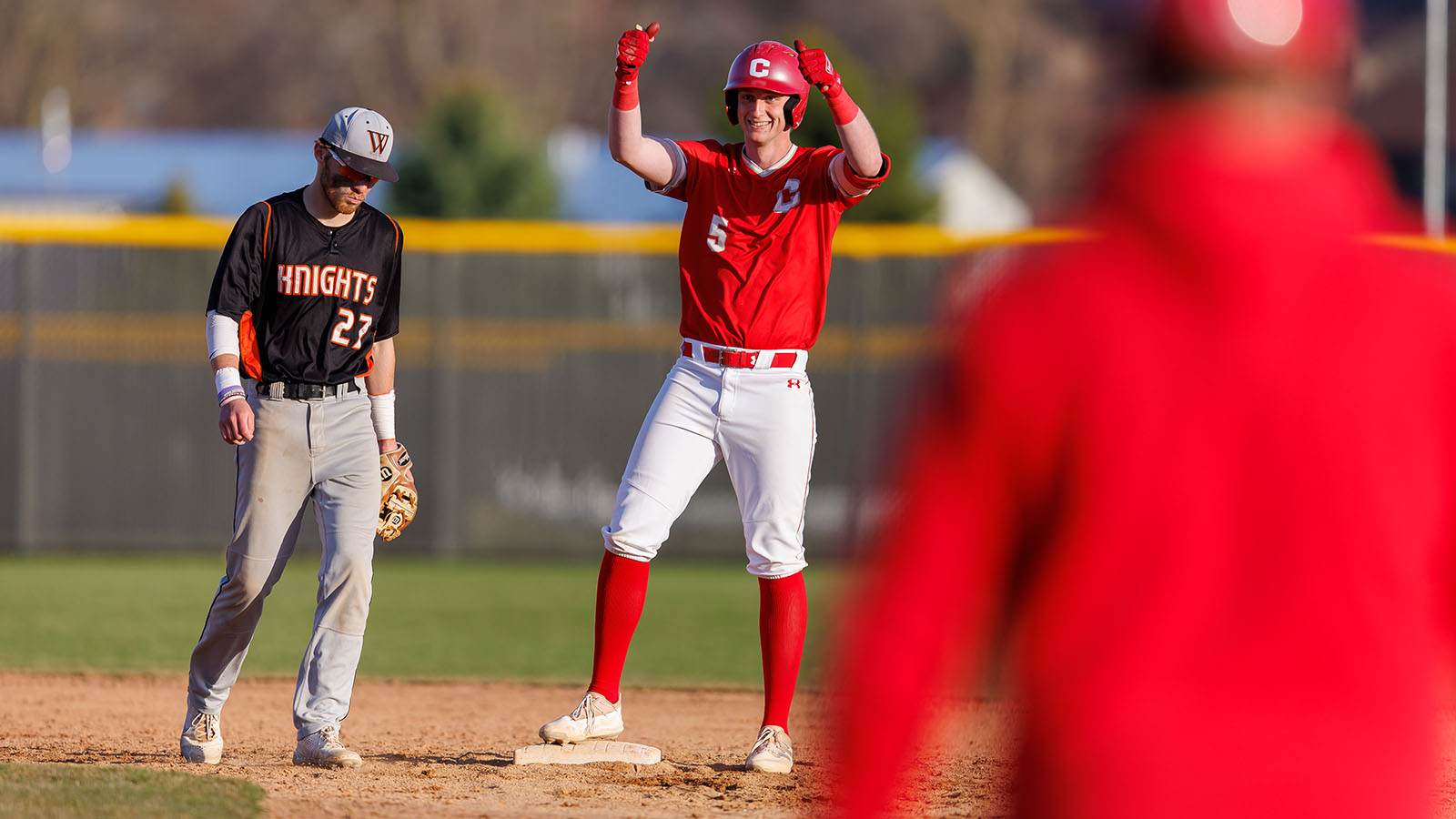 Central baseball team splits in Nebraska - Central College Athletics