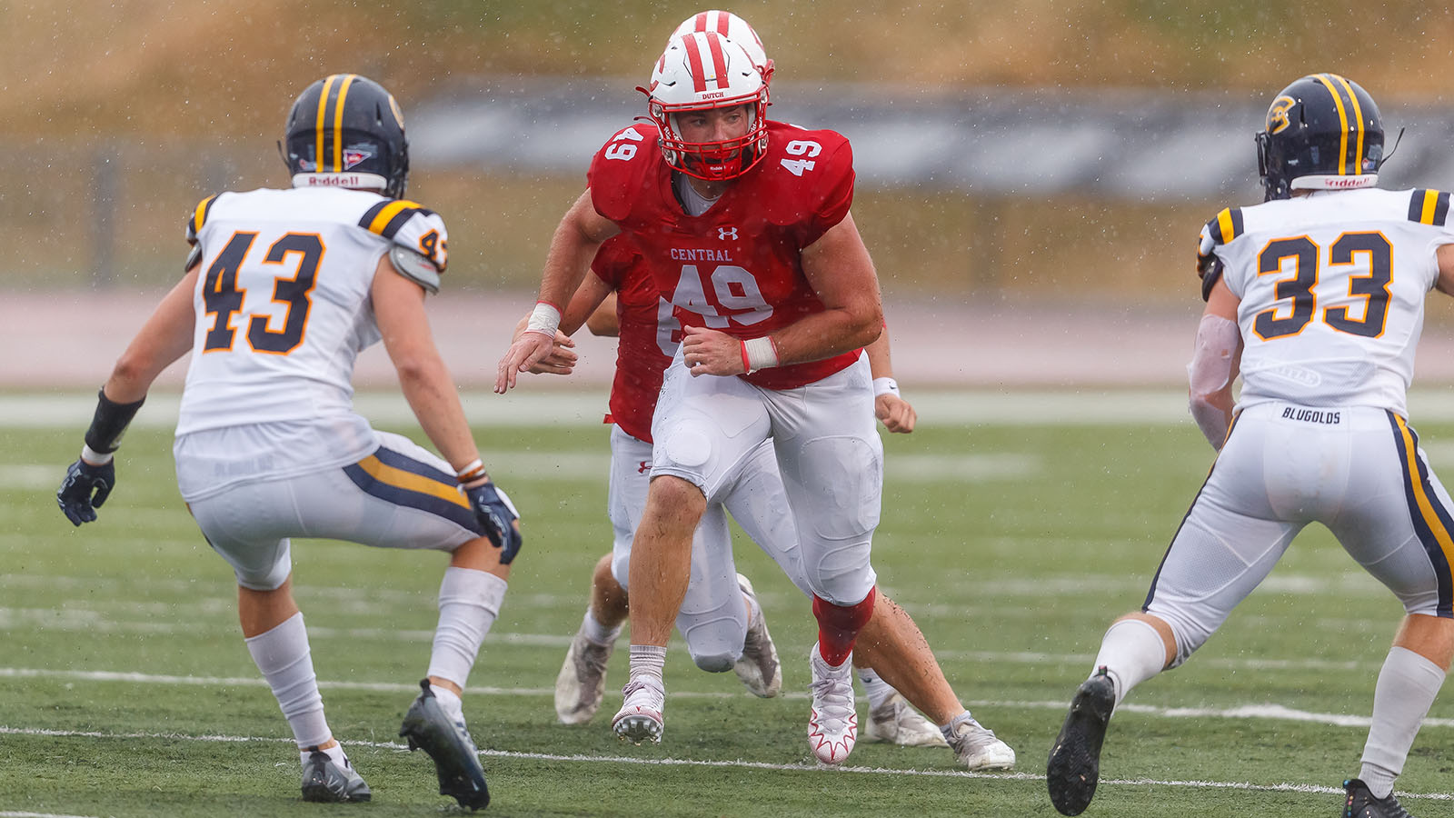 Aaron Roelfs - Football - Central College Athletics