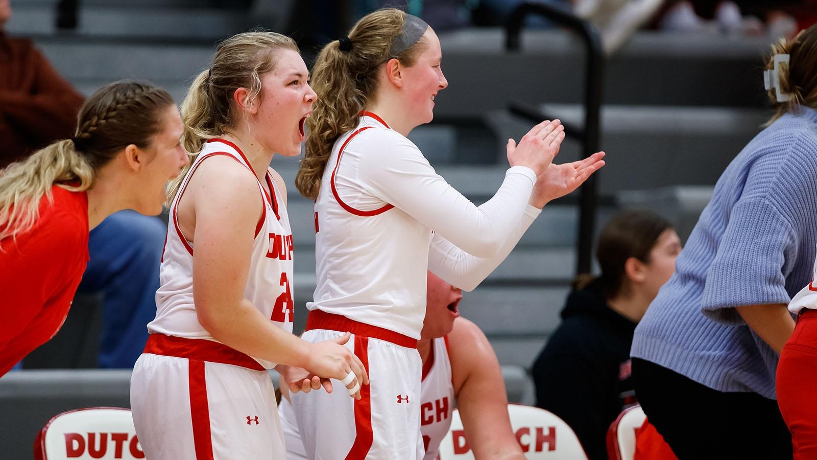 Danae Greig - Women's Basketball - Central College Athletics