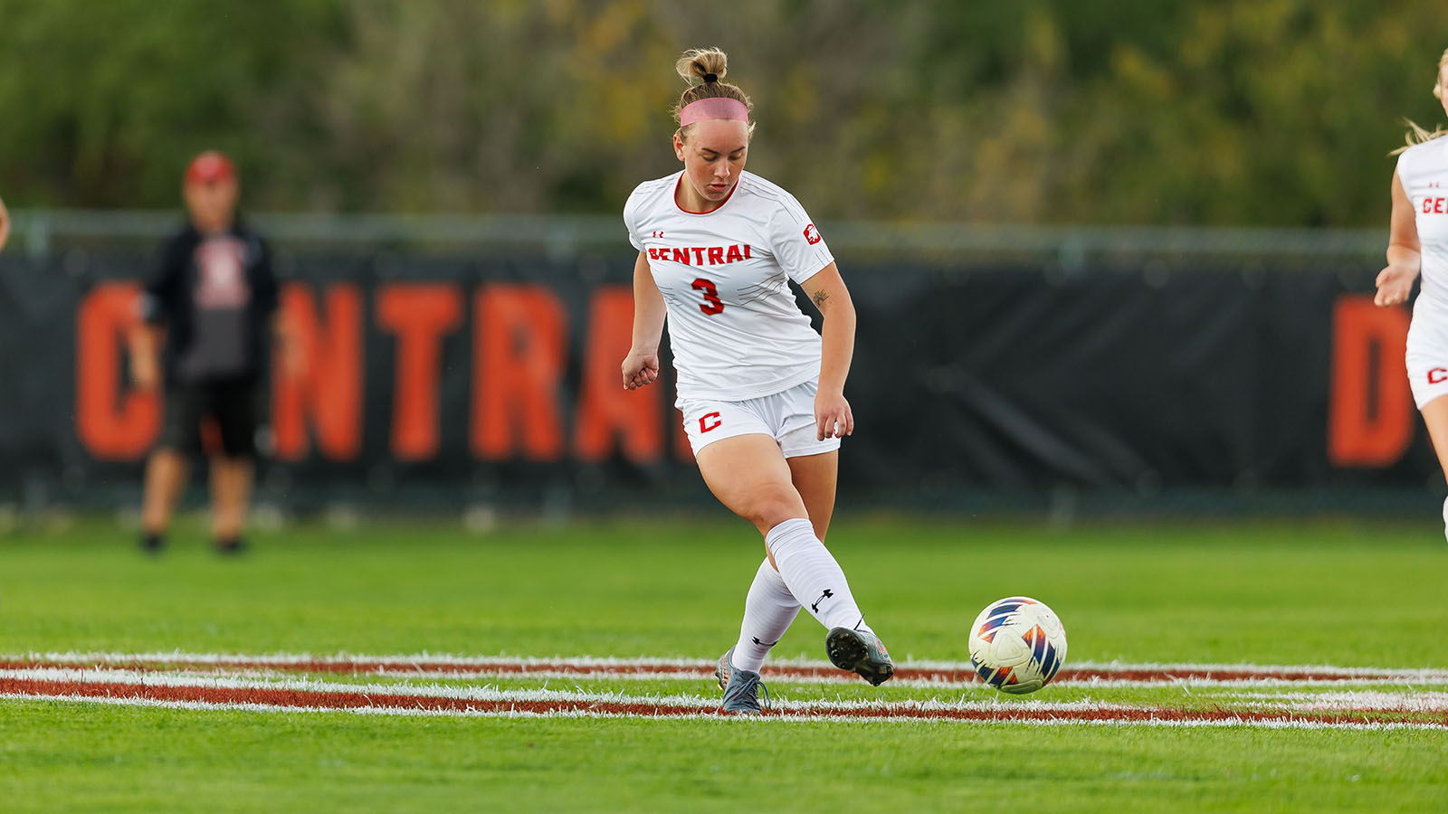 Hailey Hunter - Women's Soccer - Central College Athletics