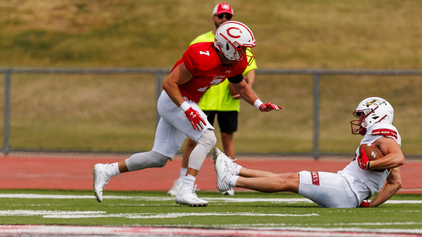 Cameron Bannister - Football - Central College Athletics