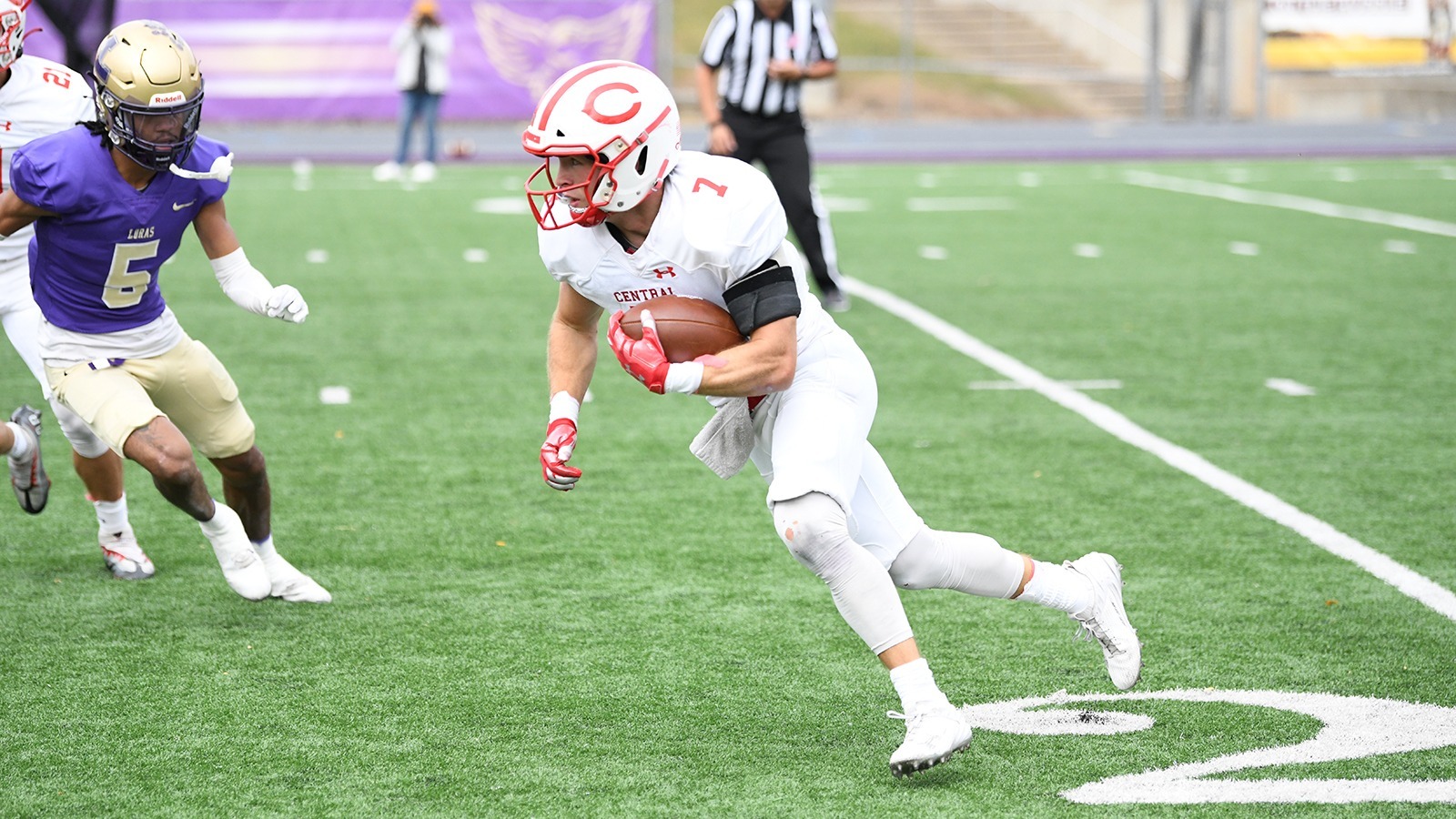 Cameron Bannister - Football - Central College Athletics