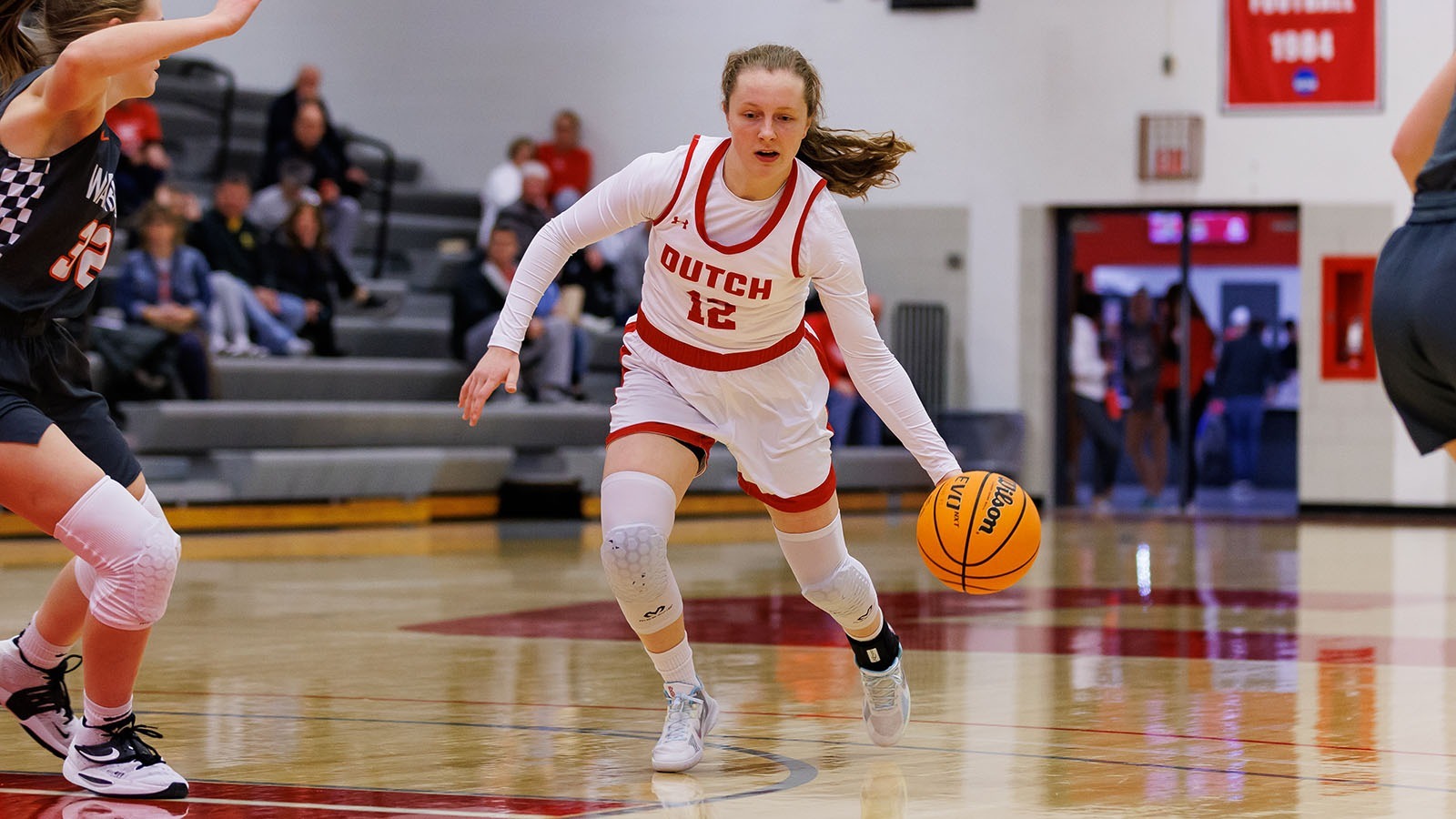 Danae Greig - Women's Basketball - Central College Athletics