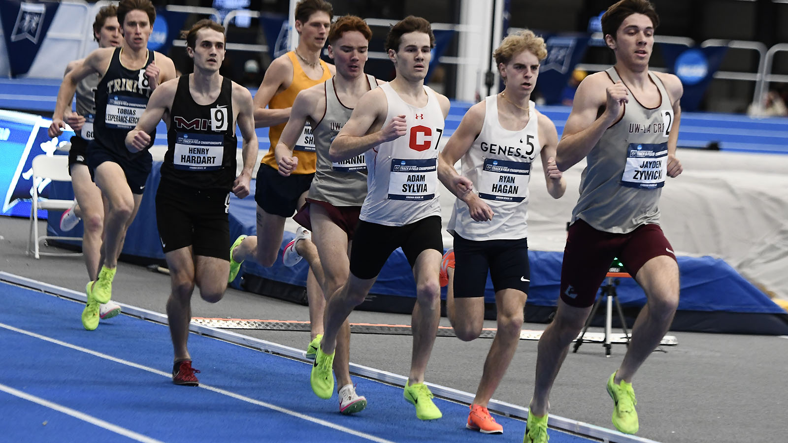 Adam Sylvia - Men's Track and Field - Central College Athletics