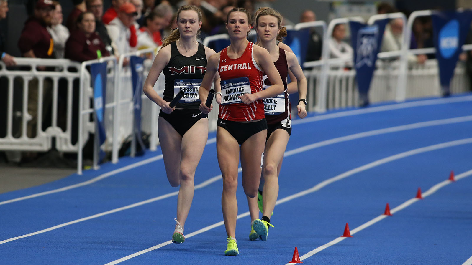 Caroline McMartin - Women's Track and Field - Central College Athletics