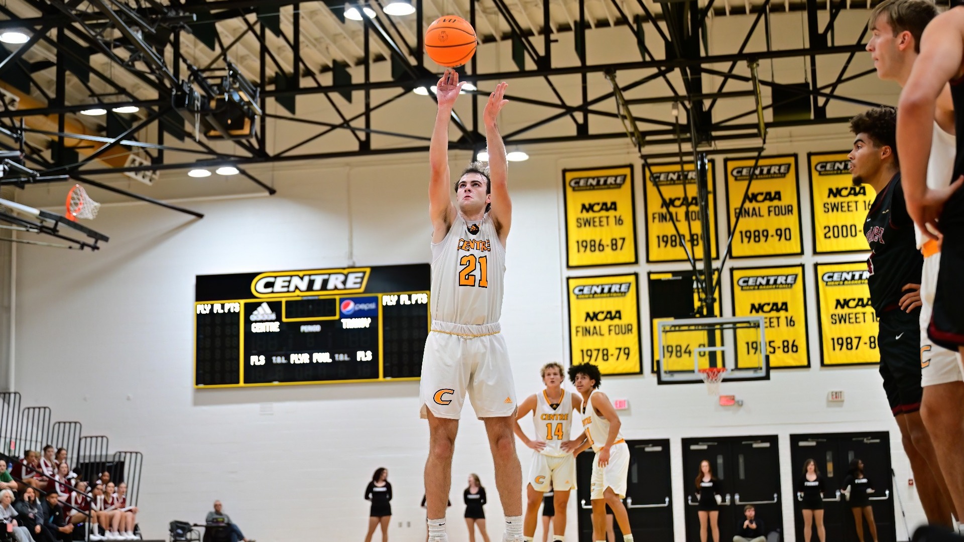 Cade Stinnett - Men's Basketball - Centre College Athletics