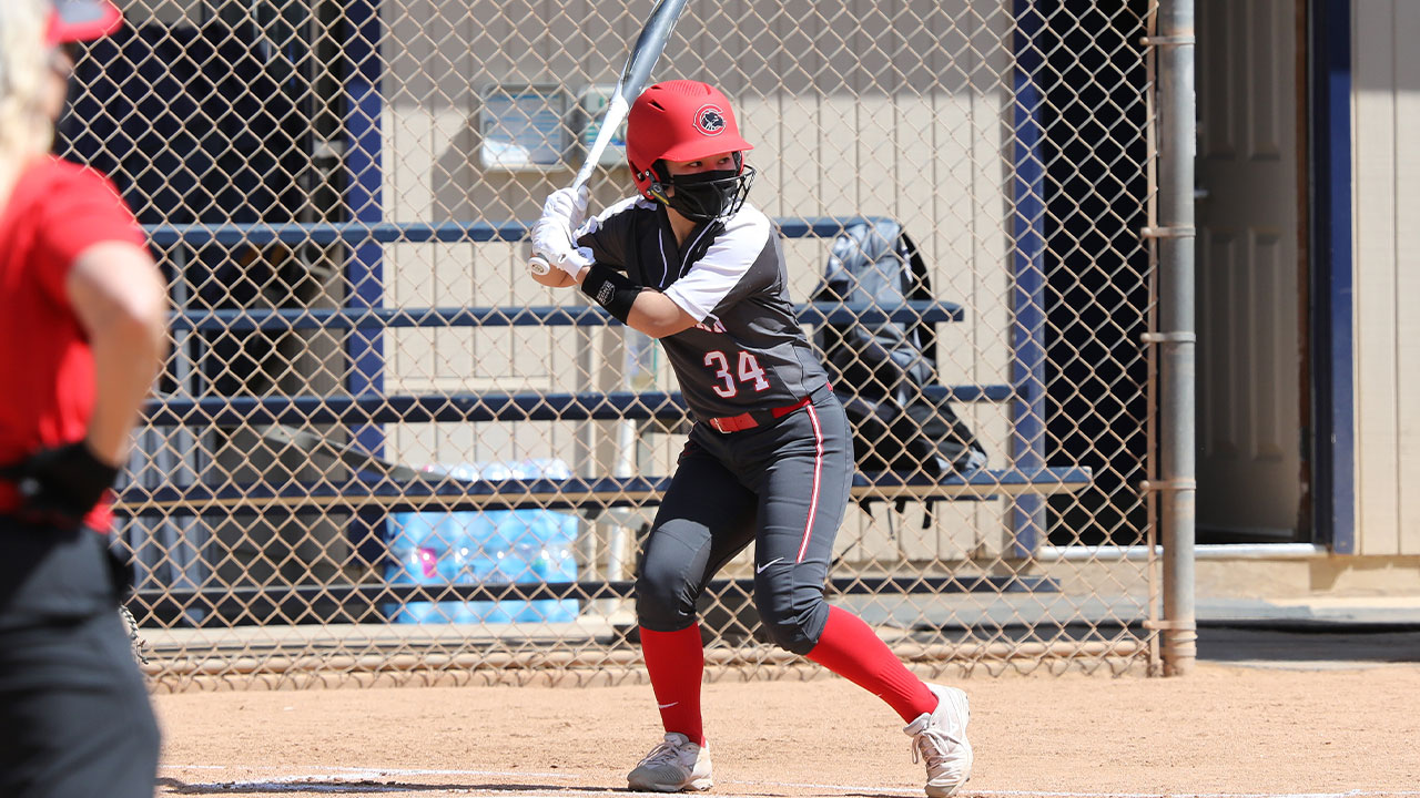 Bats come alive in doubleheader sweep of Cal Lu - Chapman University
