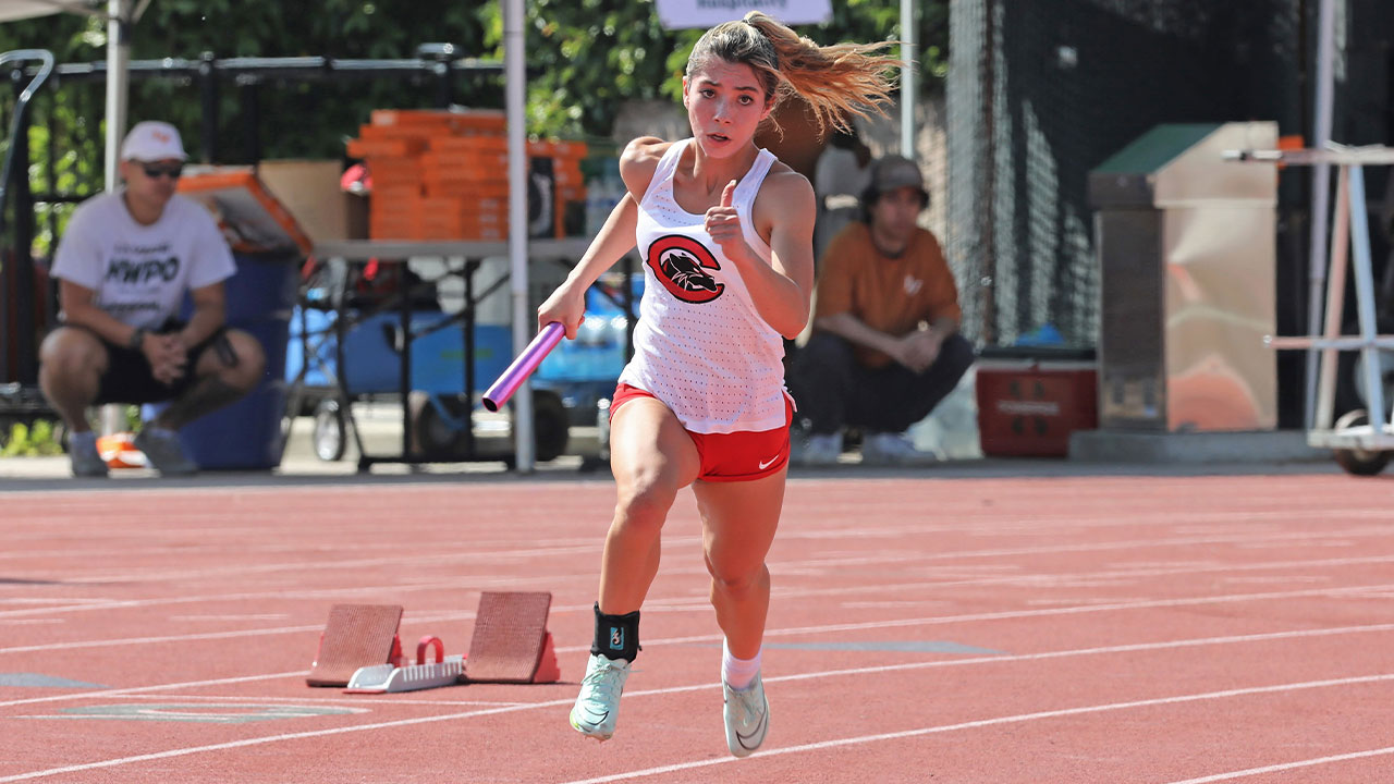 Women's relay makes history, qualifies for NCAA Championships alongside ...