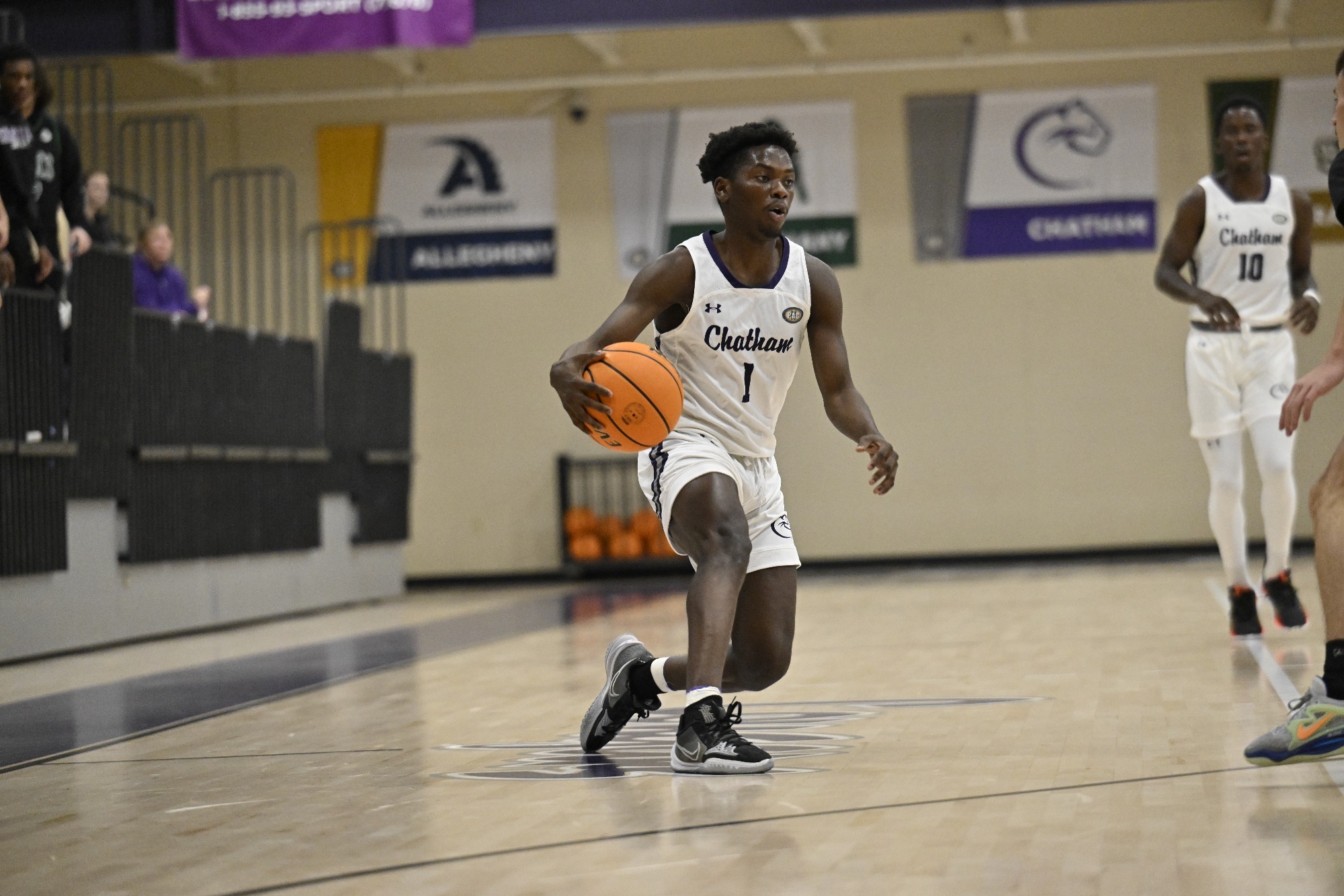 Isaiah Smith - Men's Basketball - Chatham University Athletics