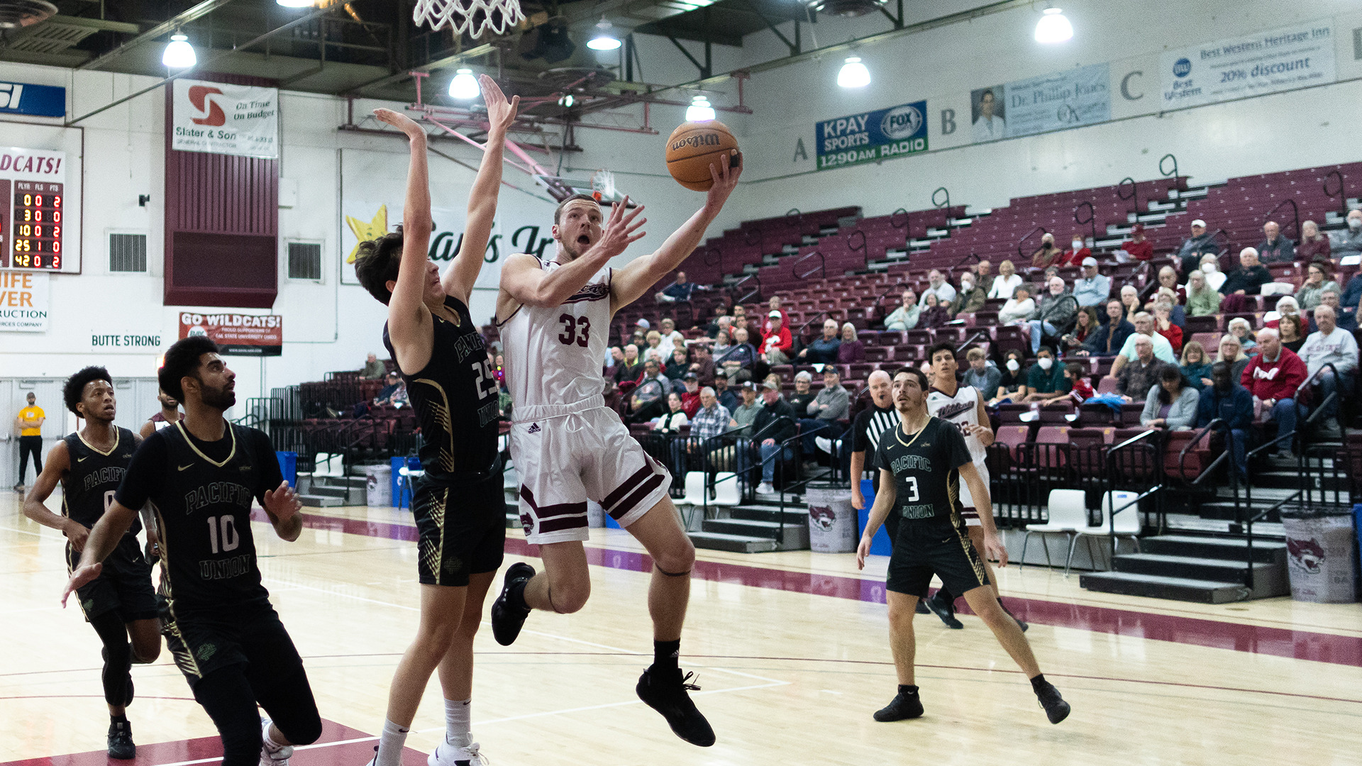 Pioneers take a pounding as Wildcats post 94-53 victory - Chico State ...