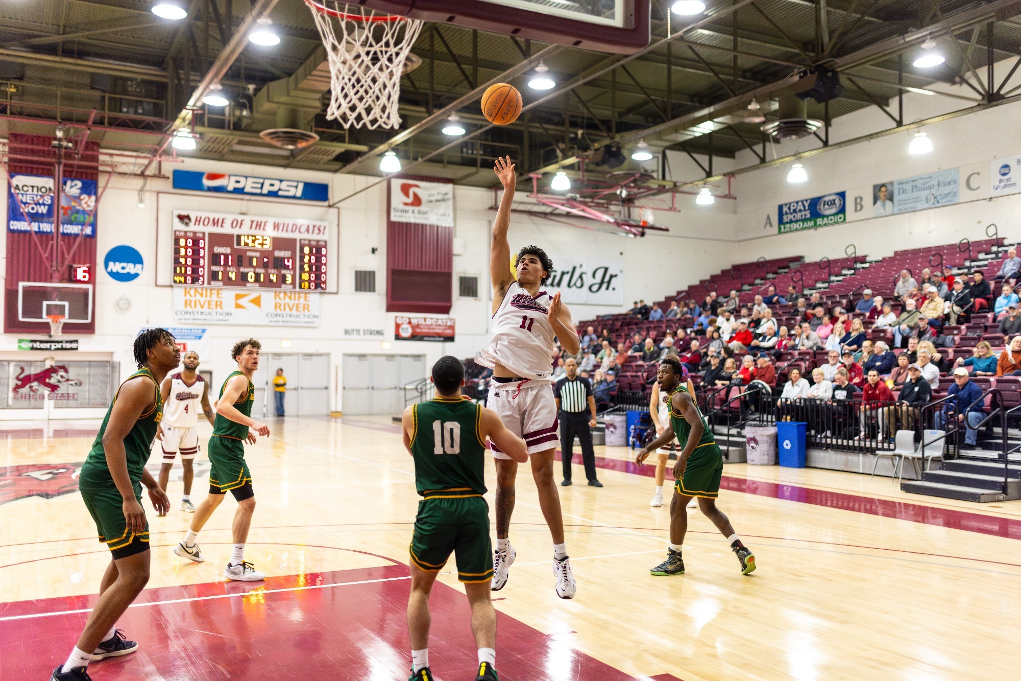 Caden Harris - 2024-25 - Men's Basketball - Chico State Athletics Caden Harris - 2024-25 - Men's Basketball - Chico State Athletics