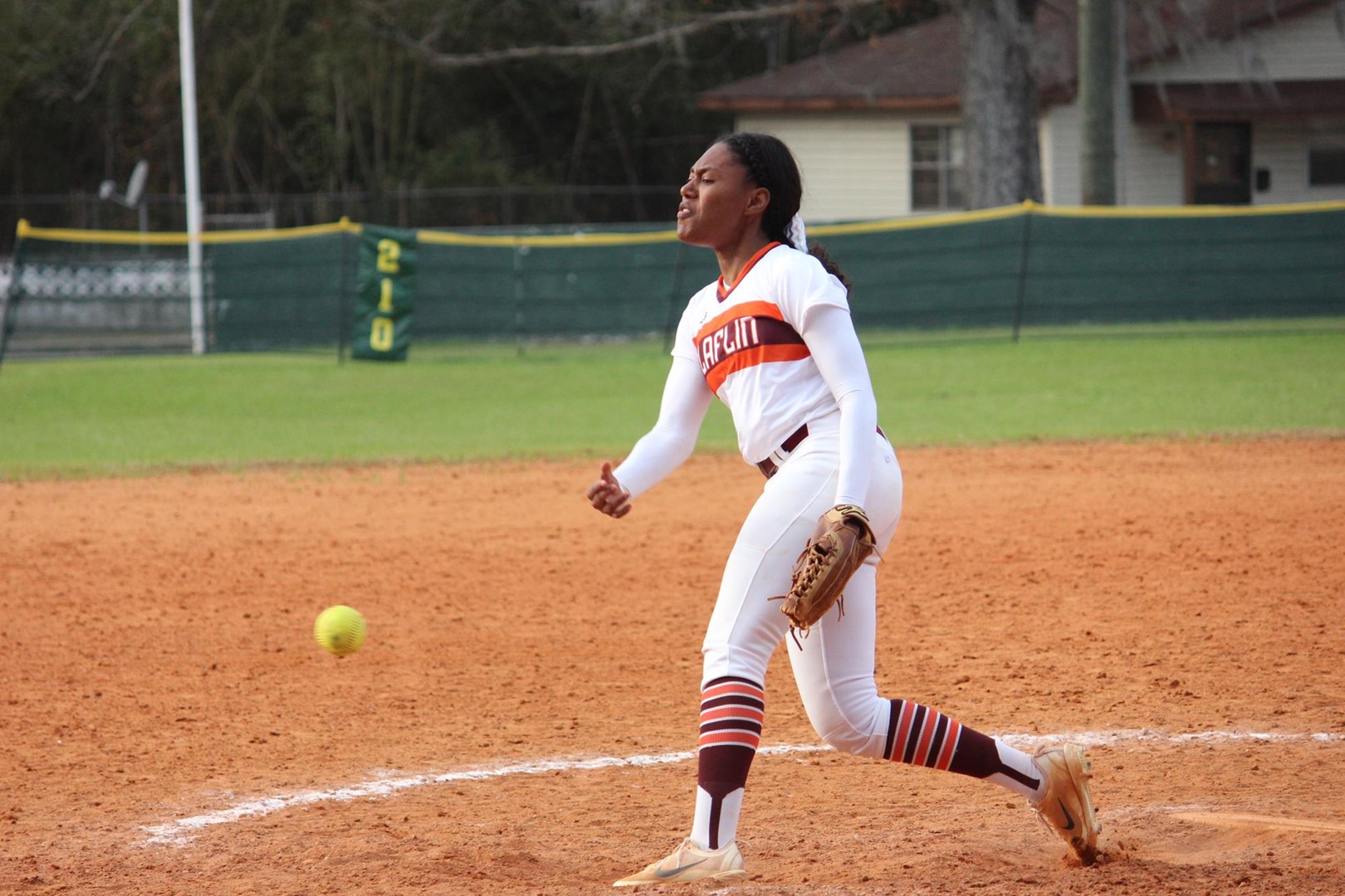 Claflin Goes 2-0 on Opening Day of 2018 SIAC Crossover - Claflin University Athletics