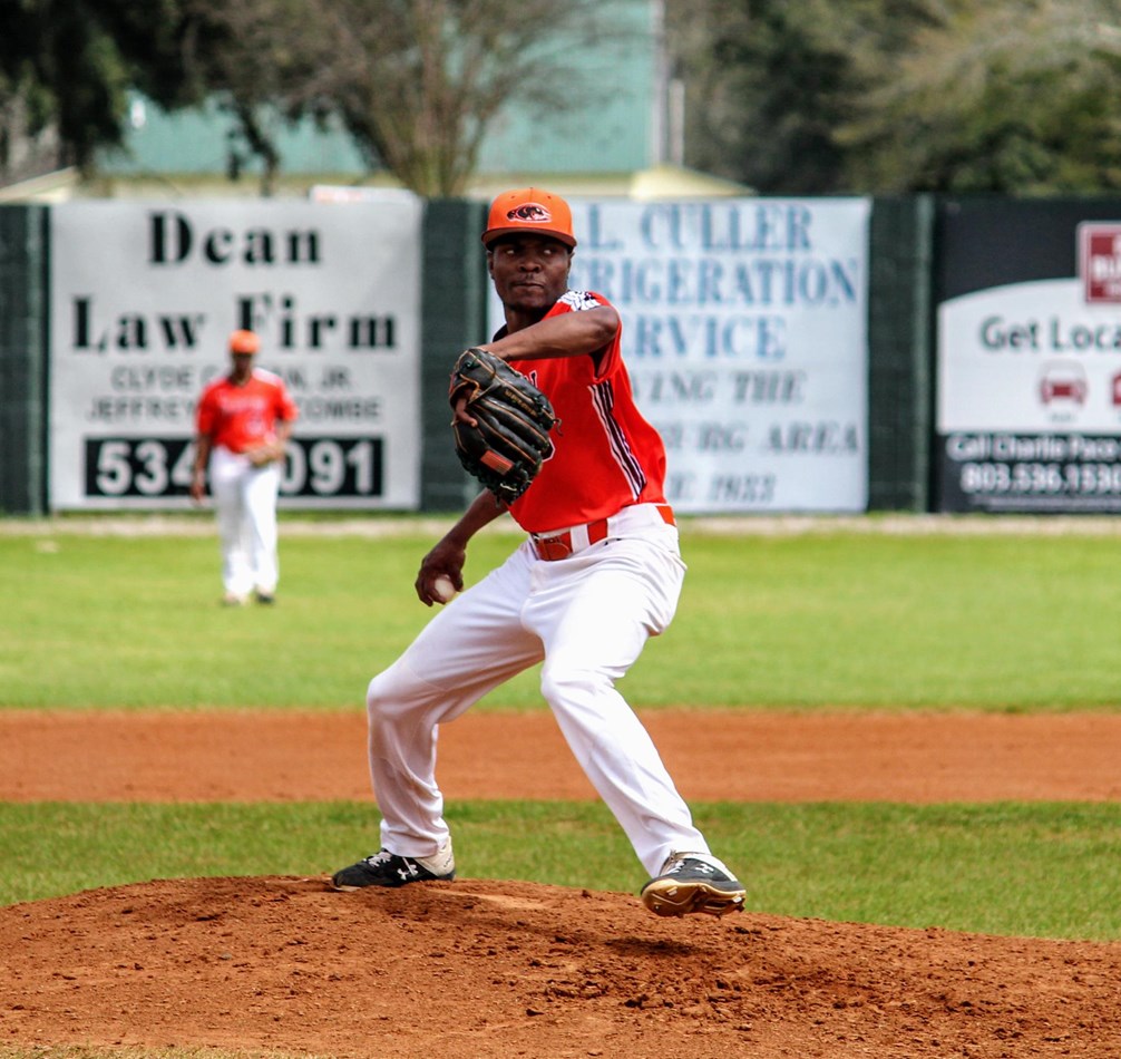 Florida Southern Defeat Claflin to Complete Weekend Baseball Series ...