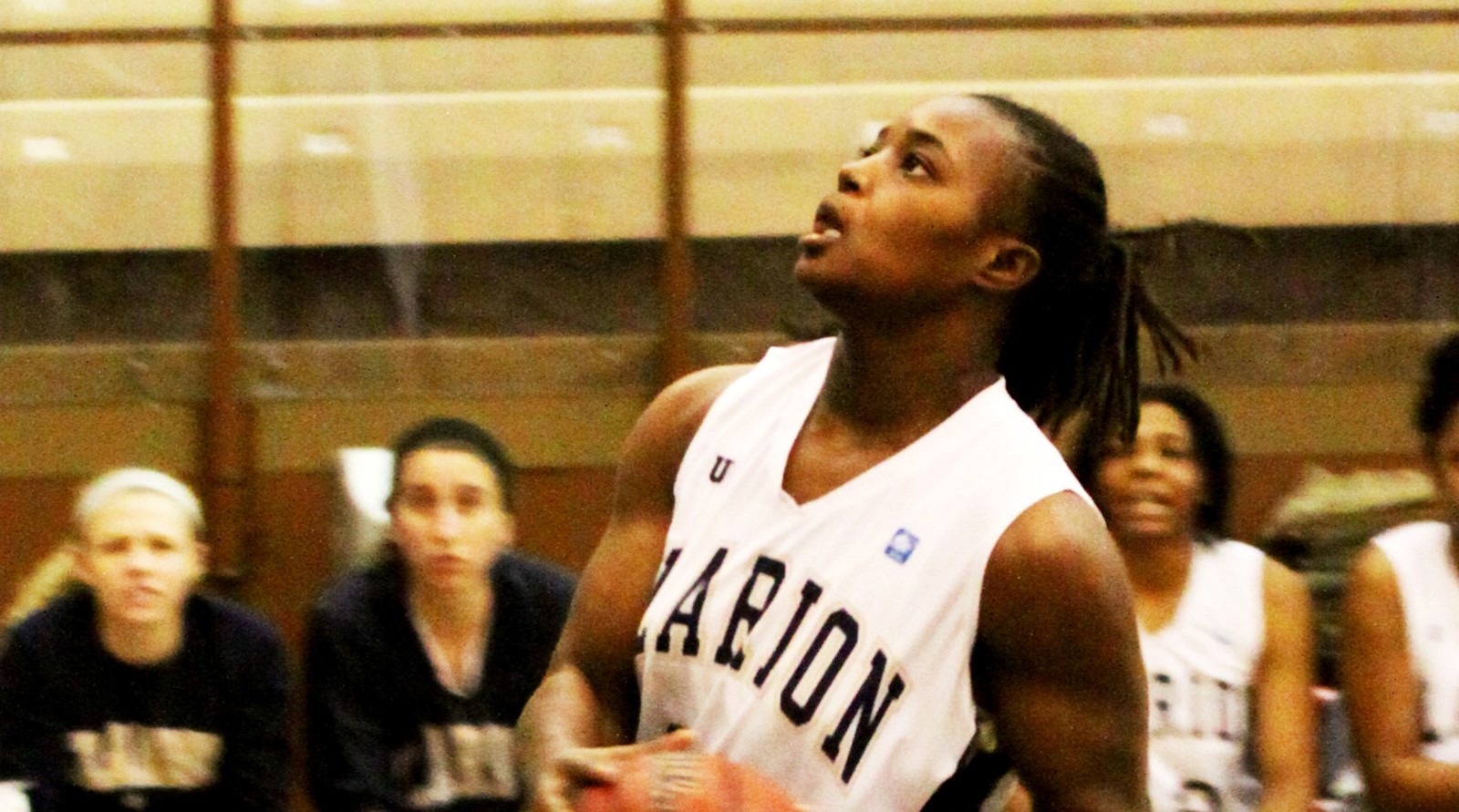 Raven Jones - Basketball (Women's) - Clarion Athletics