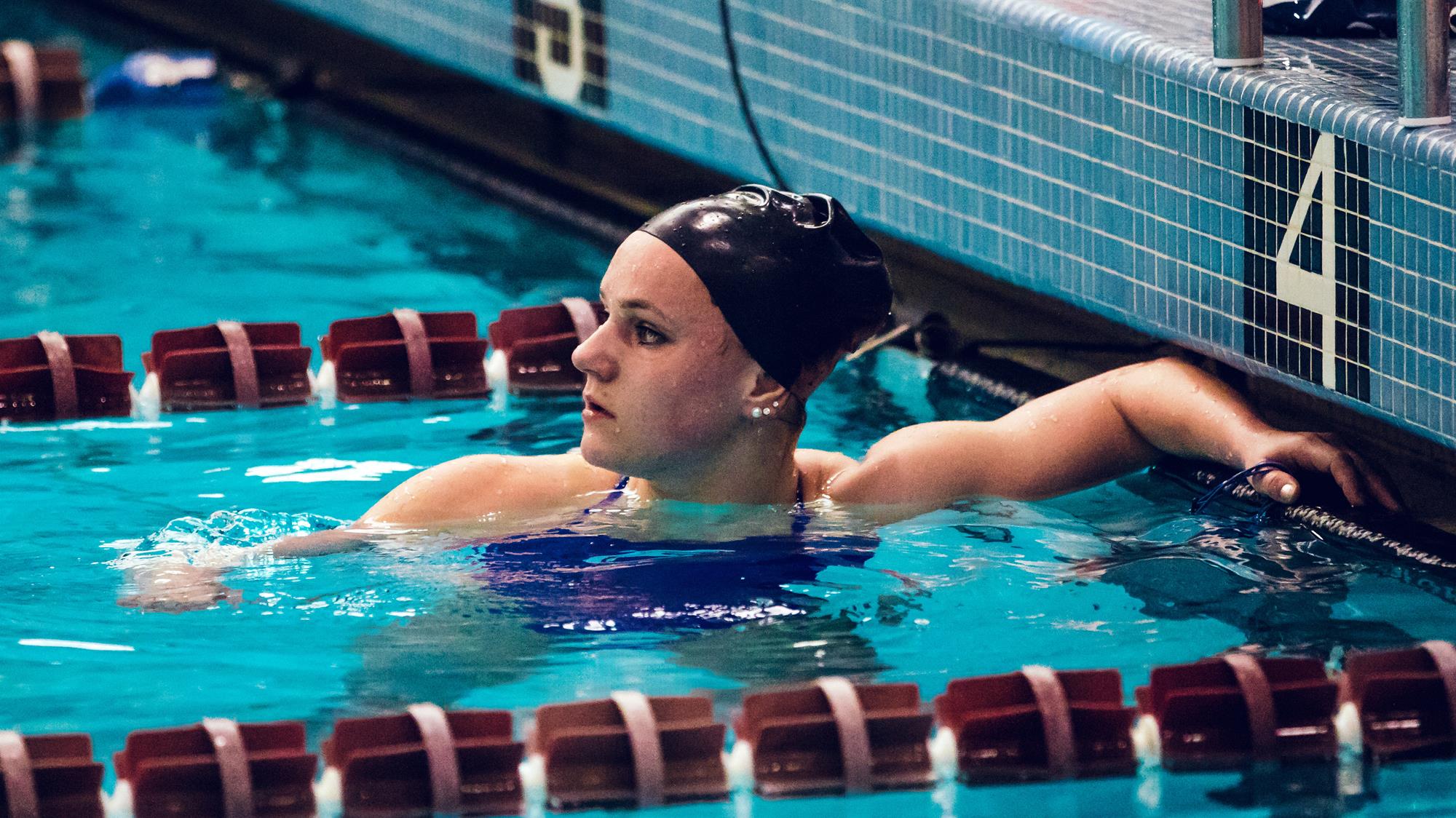 Women's Swimming and Diving Makes Splash at Gannon - Clarion Athletics