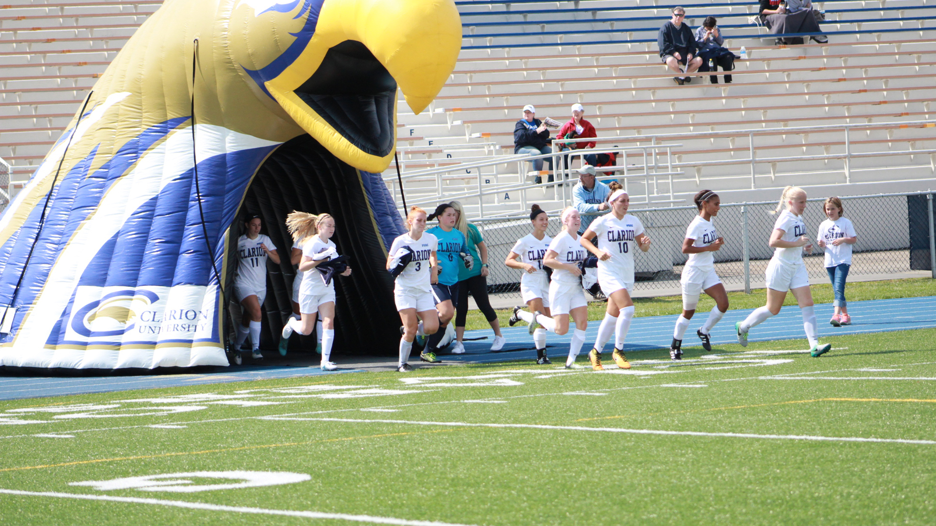 Marina Kelly - Soccer - Clarion Athletics