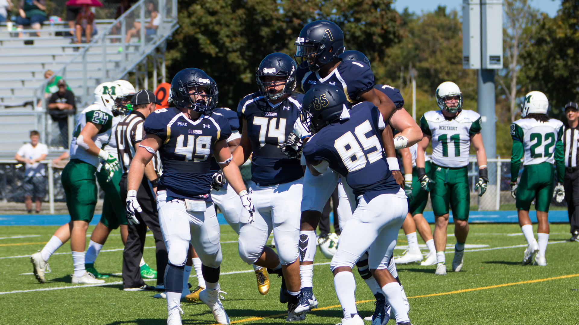 Asiantii Woulard - Football - Clarion Athletics