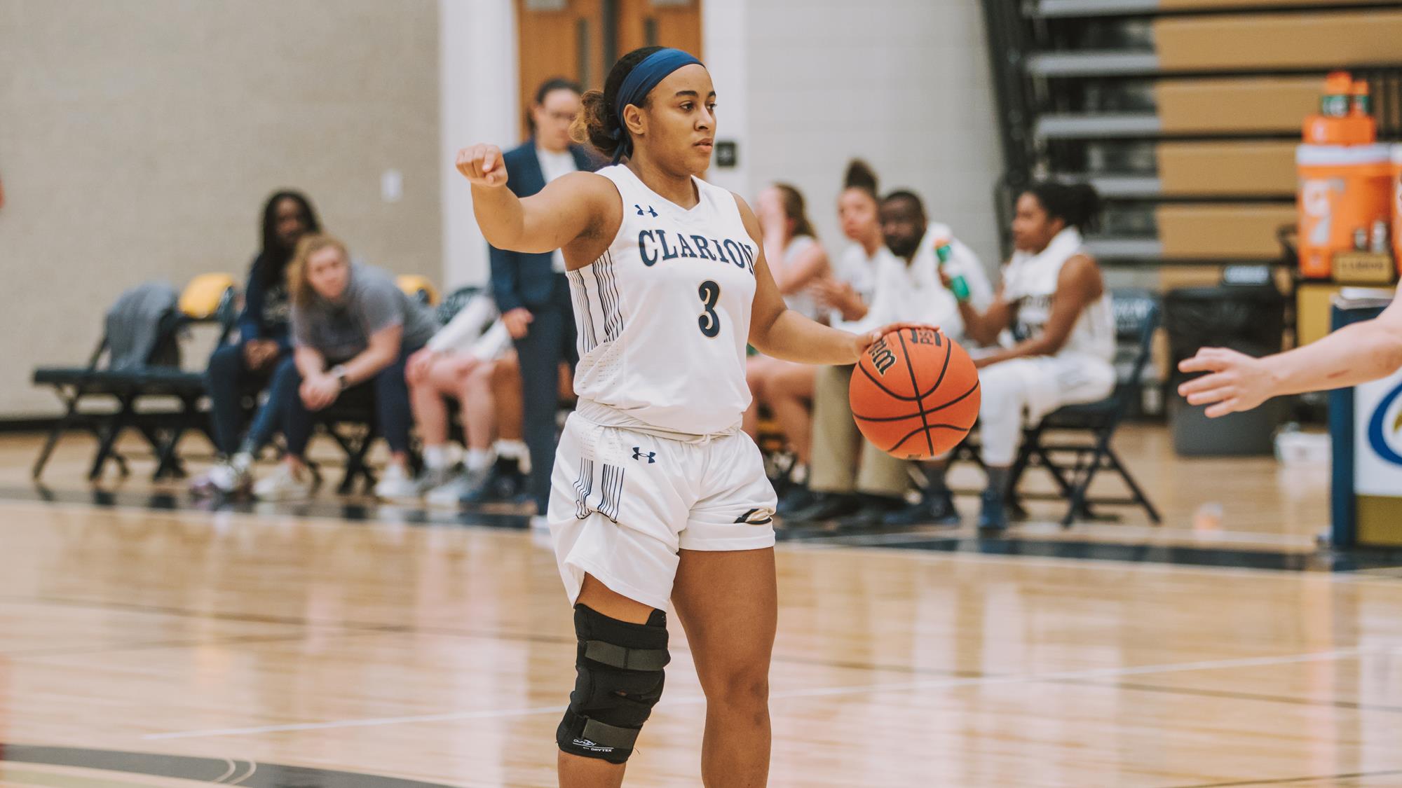 Yndiah Bobo - Basketball (Women's) - Clarion Athletics