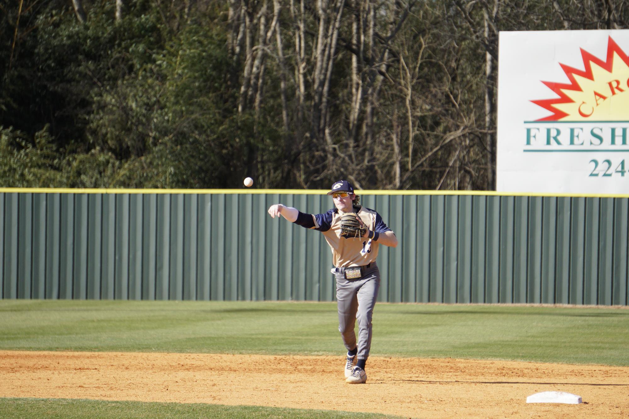 Baseball Falls on the Road to East Stroudsburg - Clarion Athletics