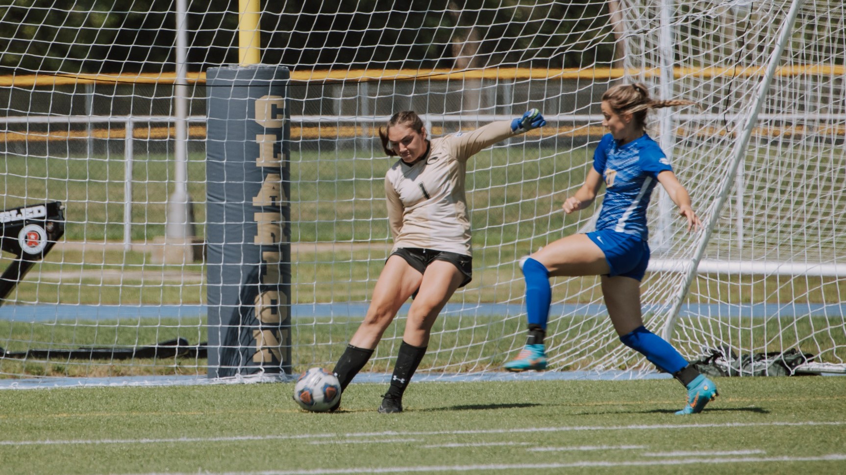 Lakers Score Late, Top Soccer 1-0 - Clarion Athletics