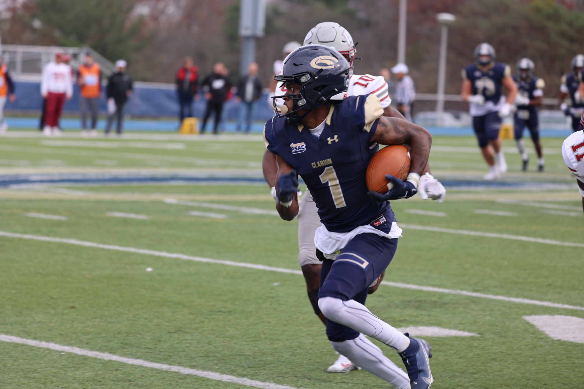 Football Closes 2023 Season with Road Loss at WCU - Clarion Athletics