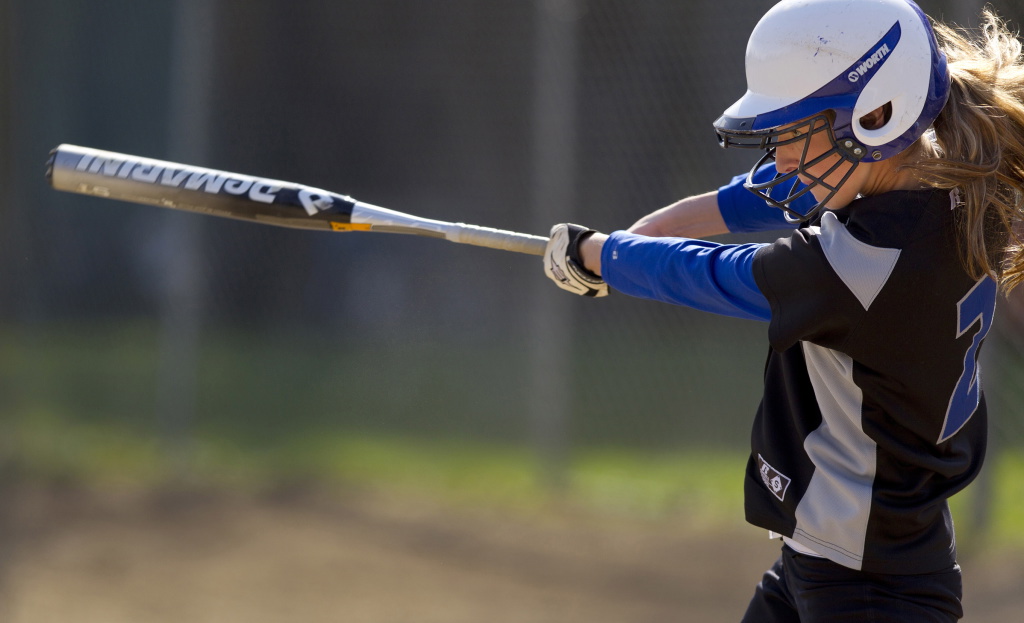 Kelsey Eason - 2011-12 - Softball - Clark College Athletics