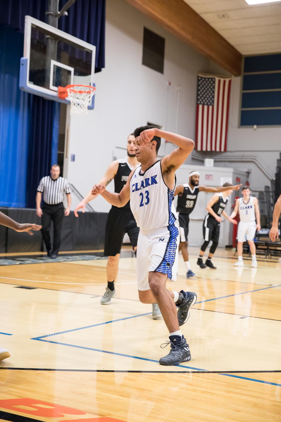LaTrell Johnson - 2018-19 - Men's Basketball - Clark College Athletics