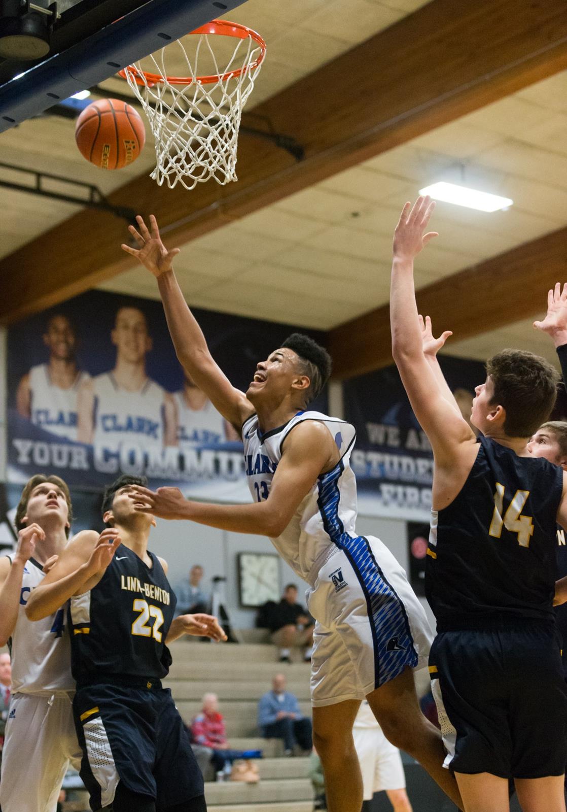 LaTrell Johnson - 2018-19 - Men's Basketball - Clark College Athletics