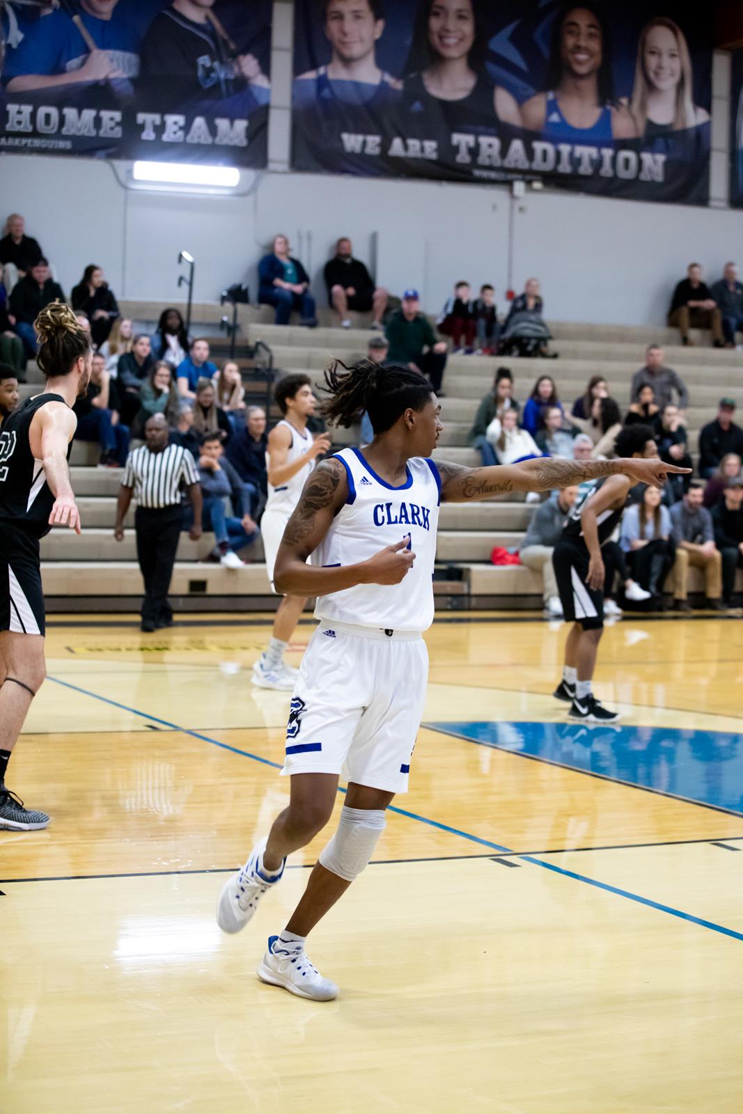 Malik Taylor - 2018-19 - Men's Basketball - Clark College Athletics