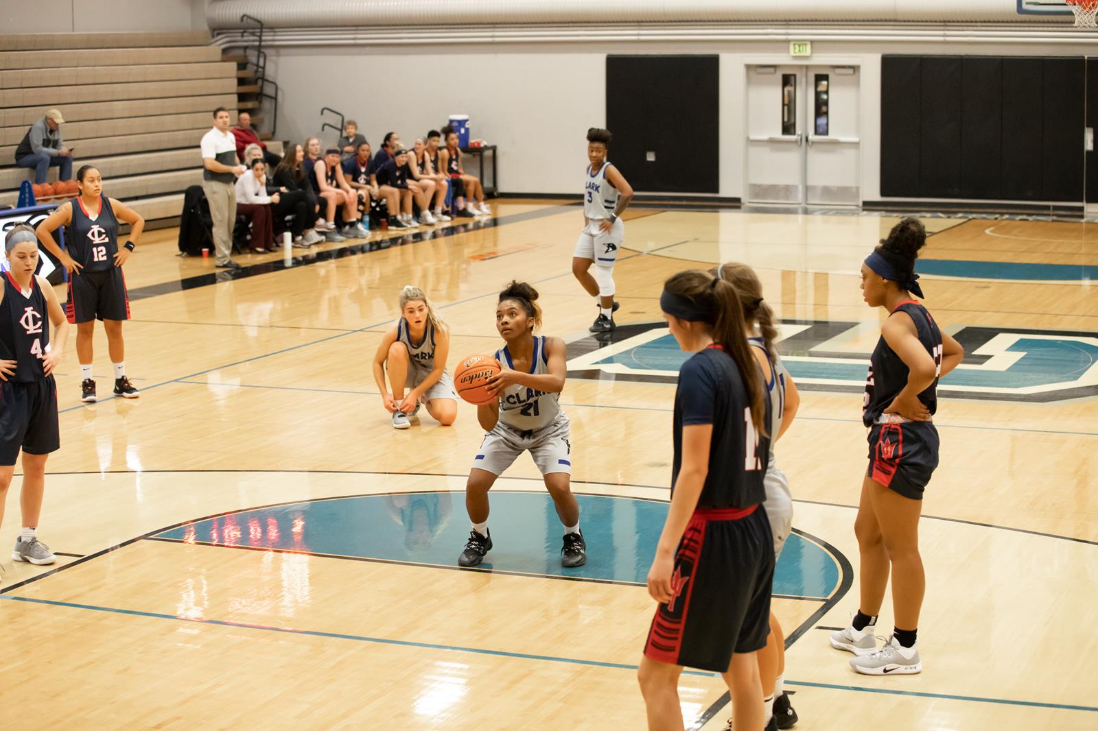 Alexus Hunter - 2019-20 - Women's Basketball - Clark College Athletics