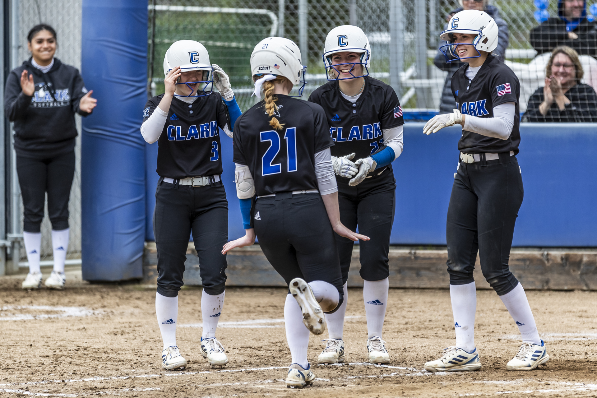 Lillian Mittmann - 2022 - Softball - Clark College Athletics