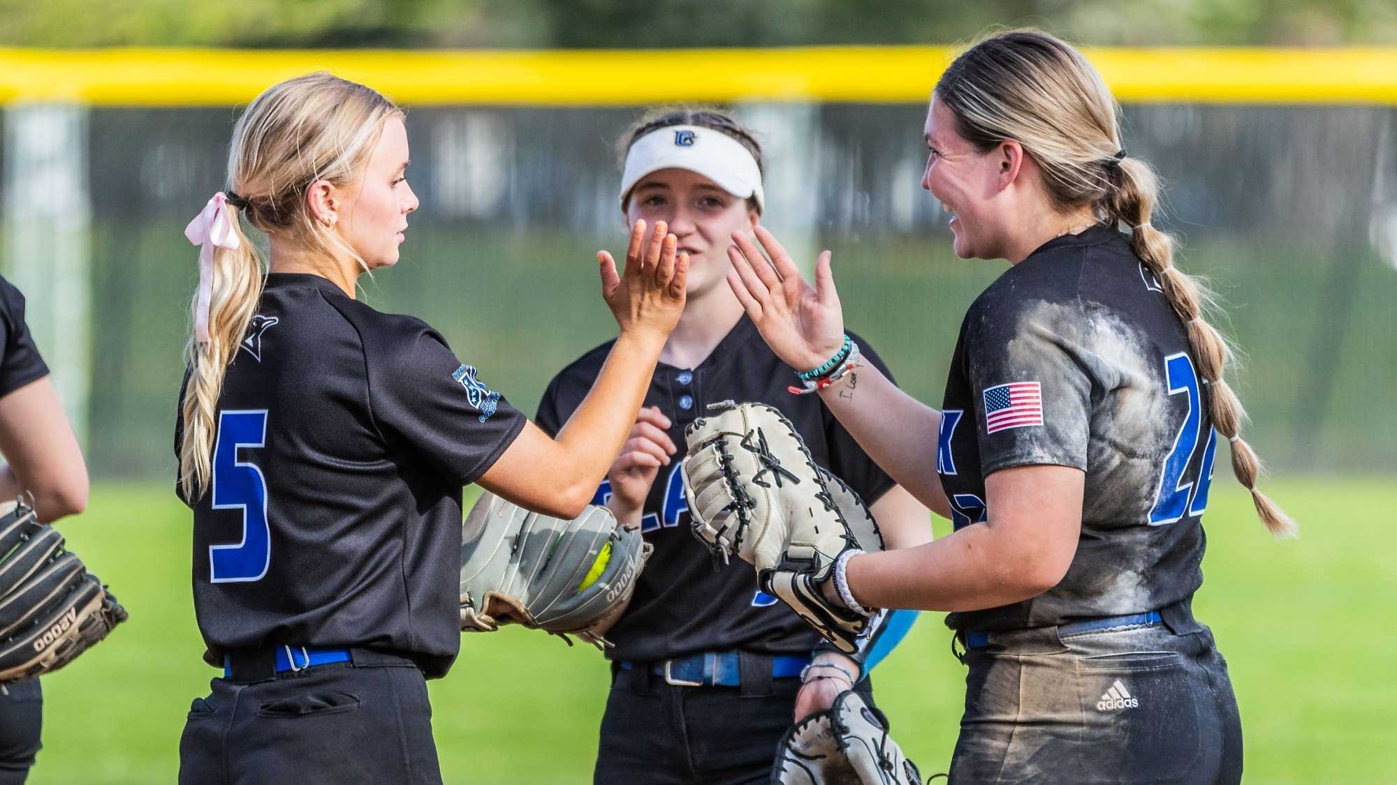 Clark Penguins Loses Lead Early in Defeat - Clark College Athletics