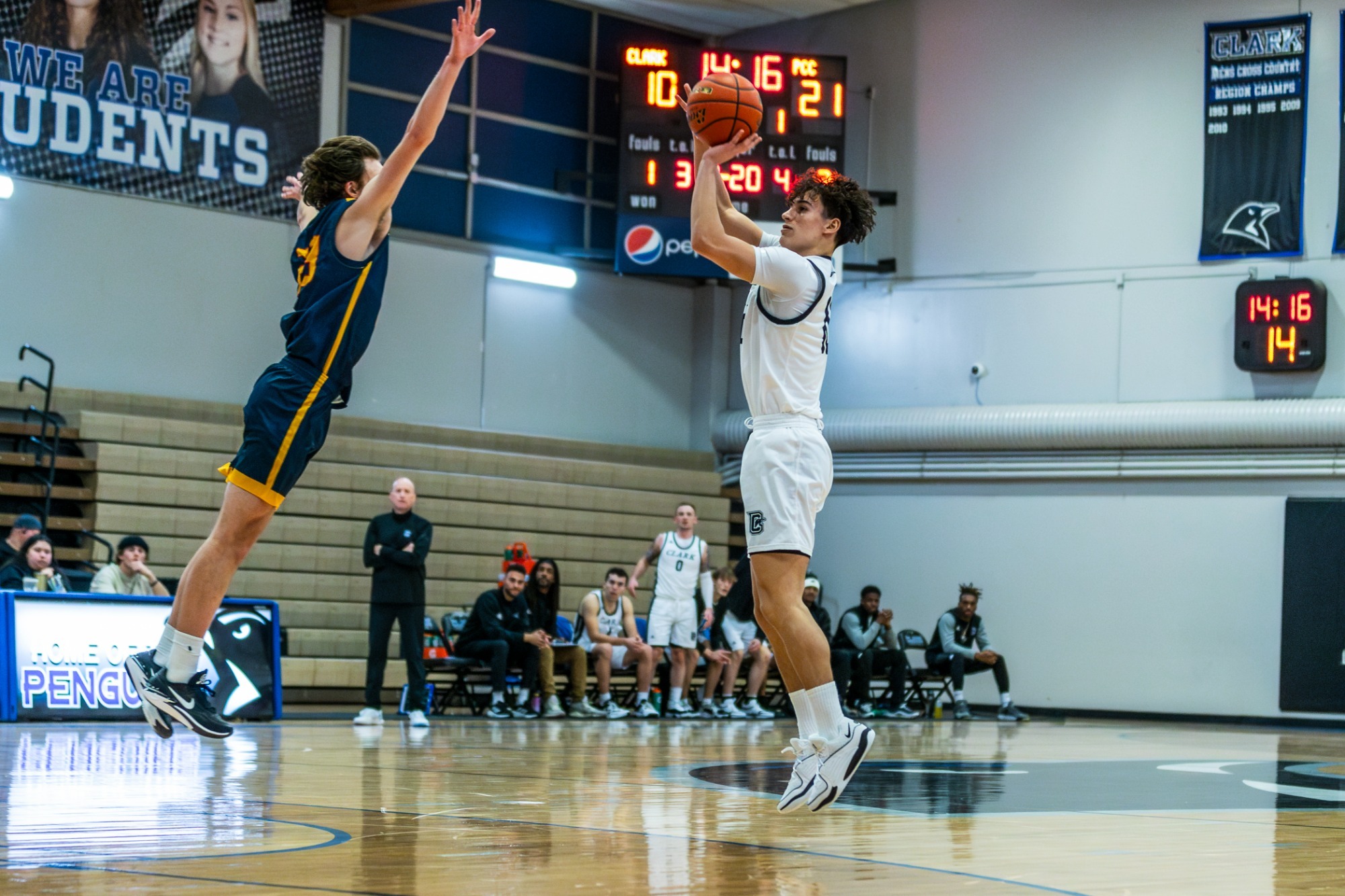 Brendan Beier - 2023-24 - Men's Basketball - Clark College Athletics