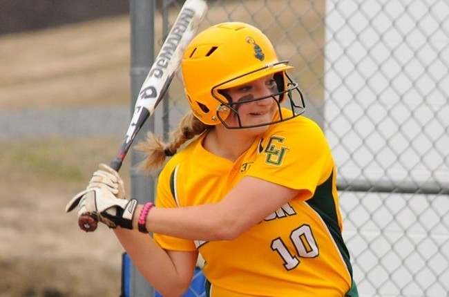 MacKenzie Pelton - Softball - Clarkson University Athletics