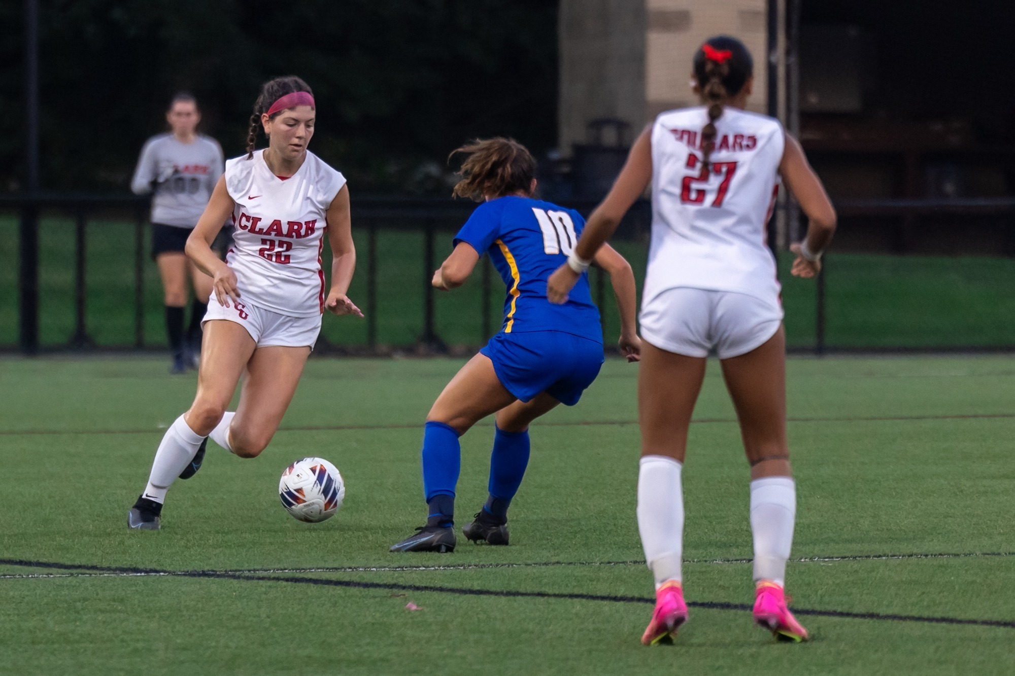 Women's Soccer Plays to 1-1 Draw Against Wellesley - Clark University