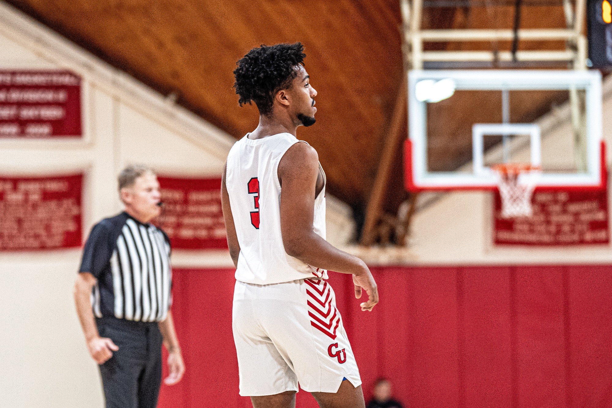 Men's Basketball Opens NEWMAC Play With Thrilling 90-79 Overtime ...