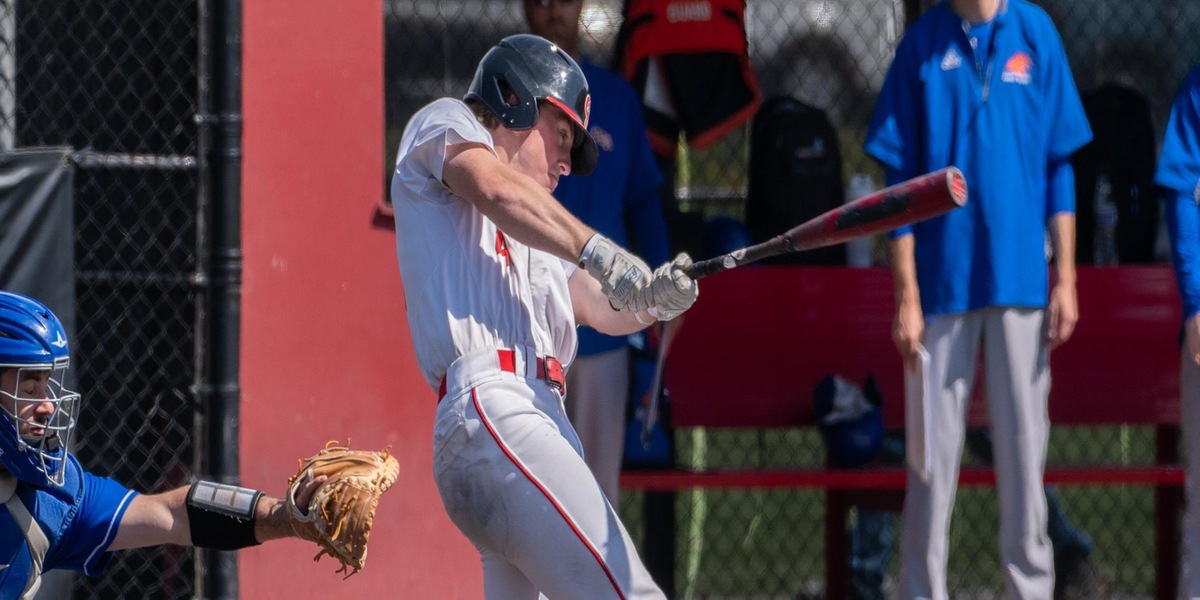 Baseball Edged by Babson on Tuesday - Clark University