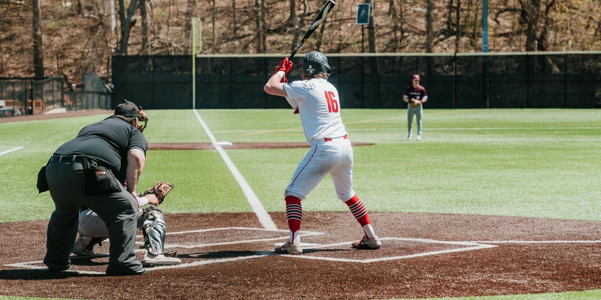 Baseball Edged by No. 17 Wheaton on Tuesday - Clark University