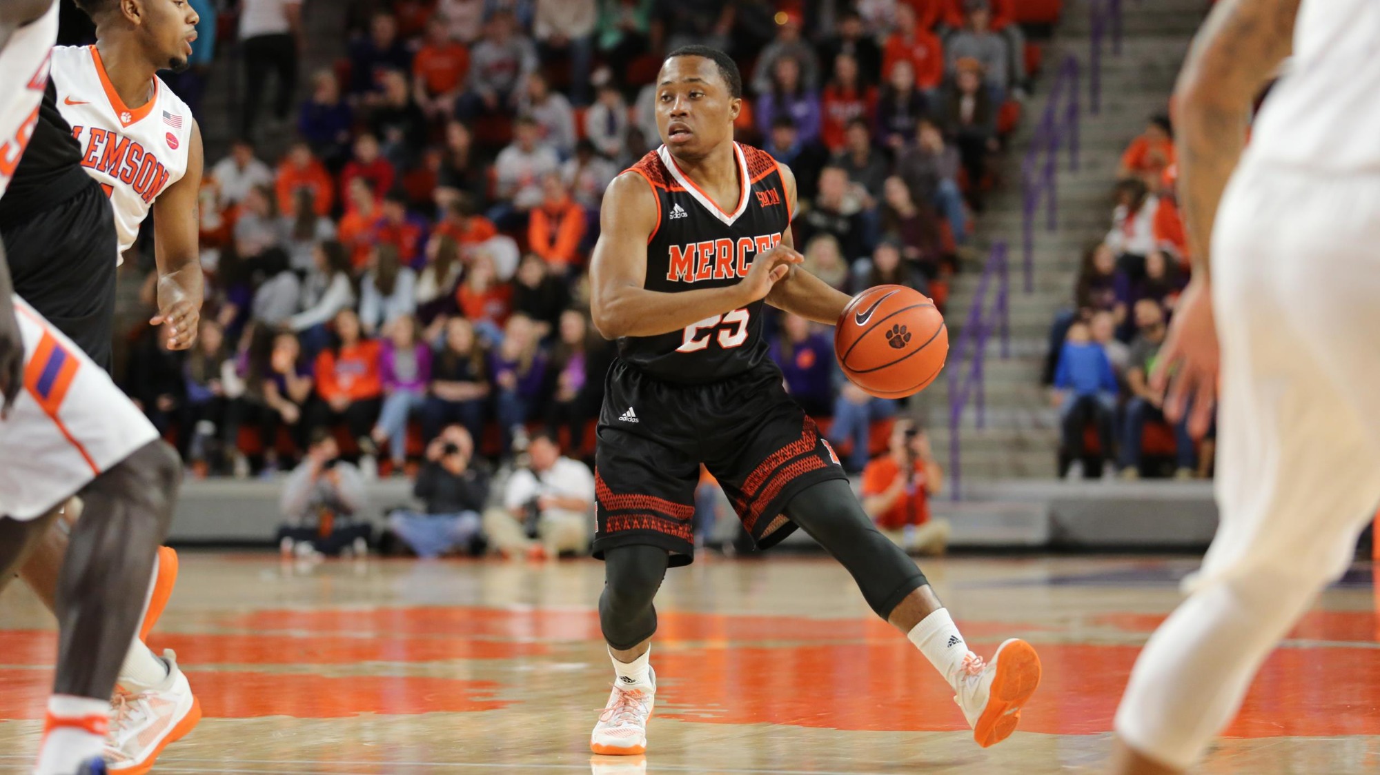 Coach Alexander Names Rashad Lewis as an Assistant Coach - Clayton ...