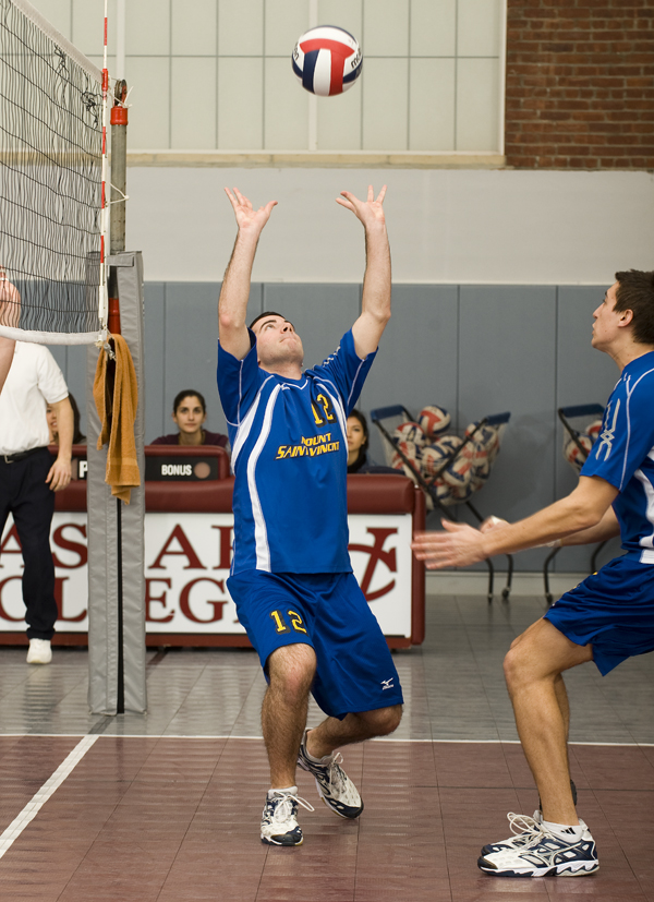 Mike Quinn - 2011 - Men's Volleyball - University of Mount Saint ...
