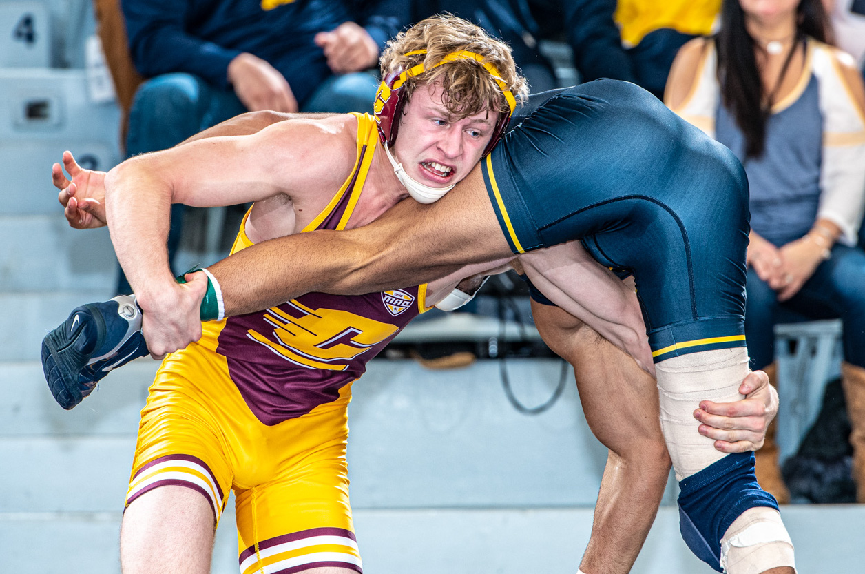 Chippewa Wrestlers Knock Off Another Ranked Opponent - Central Michigan ...