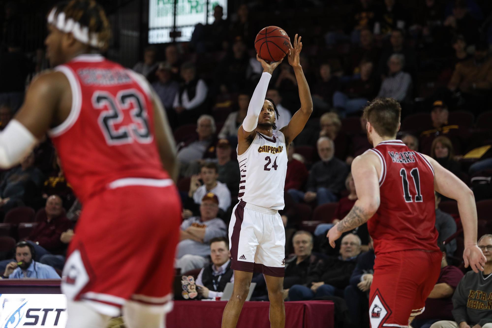 Romelo Burrell - Men's Basketball - Central Michigan University Athletics