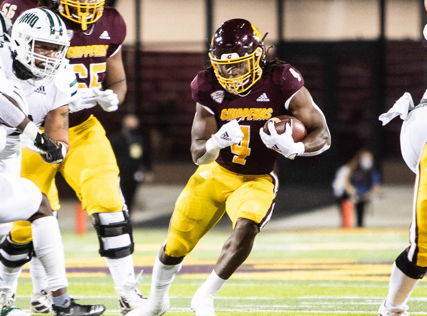 Kobe Lewis - Football - Central Michigan University Athletics