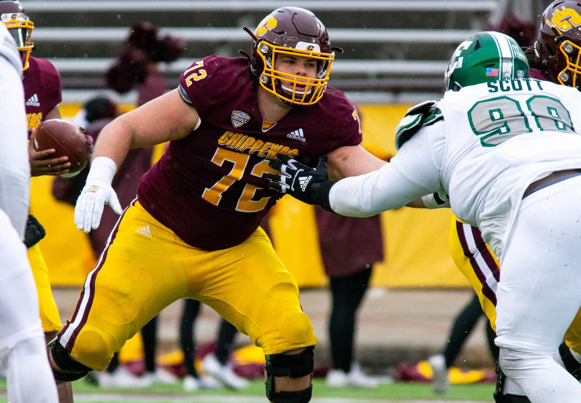 Cade Klimczak - Football - Central Michigan University Athletics