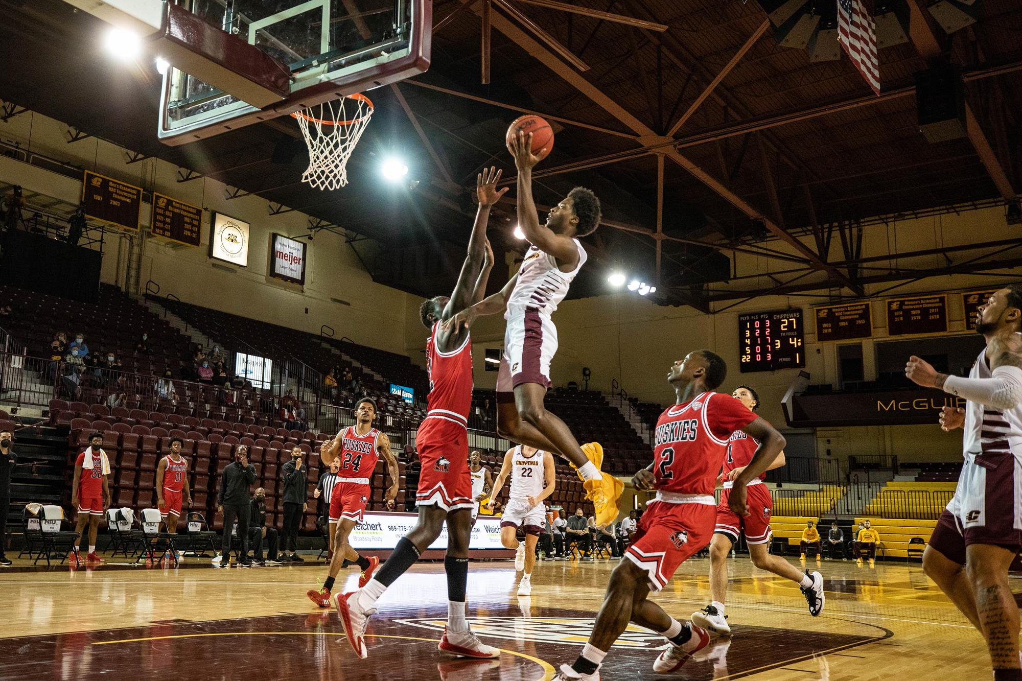 Caleb Huffman - Men's Basketball - Central Michigan University Athletics